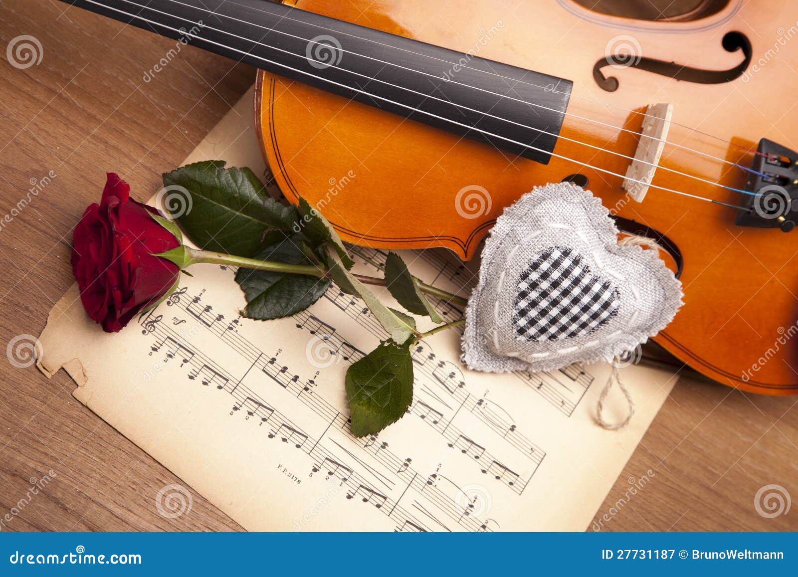 Beautiful Roses and Violin! Stock Image - Image of heart, valentine ...