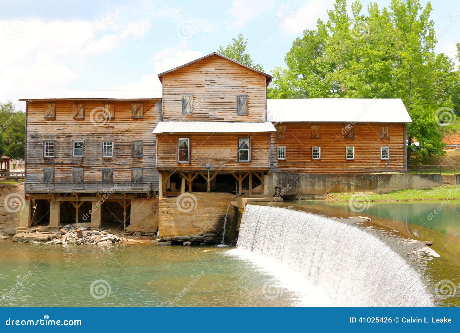 Beautiful Rustic Farm House with Water Fall Stock Photo - Image of ...