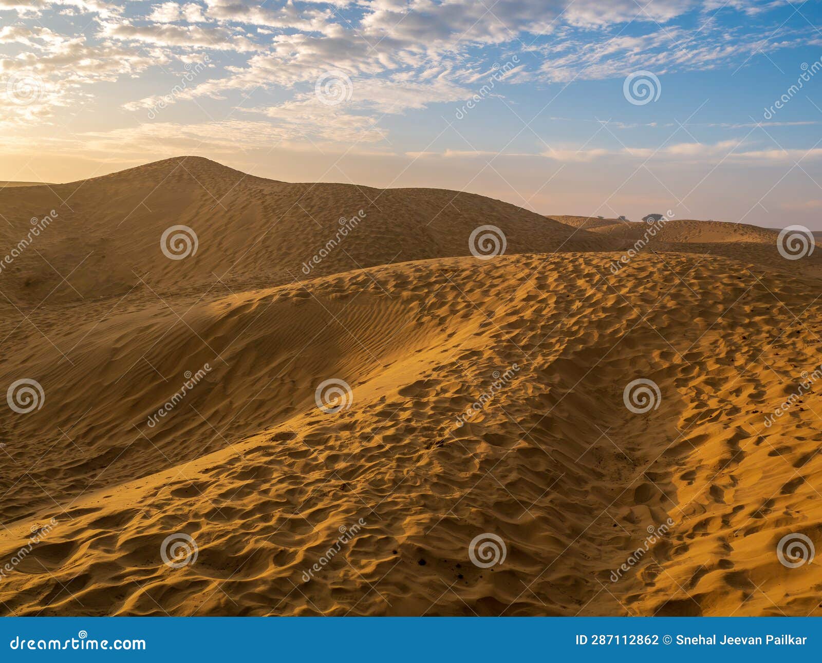 Beautiful Sand Dunes at Sunset. Dramatic Sky with Sand Dunes at ...