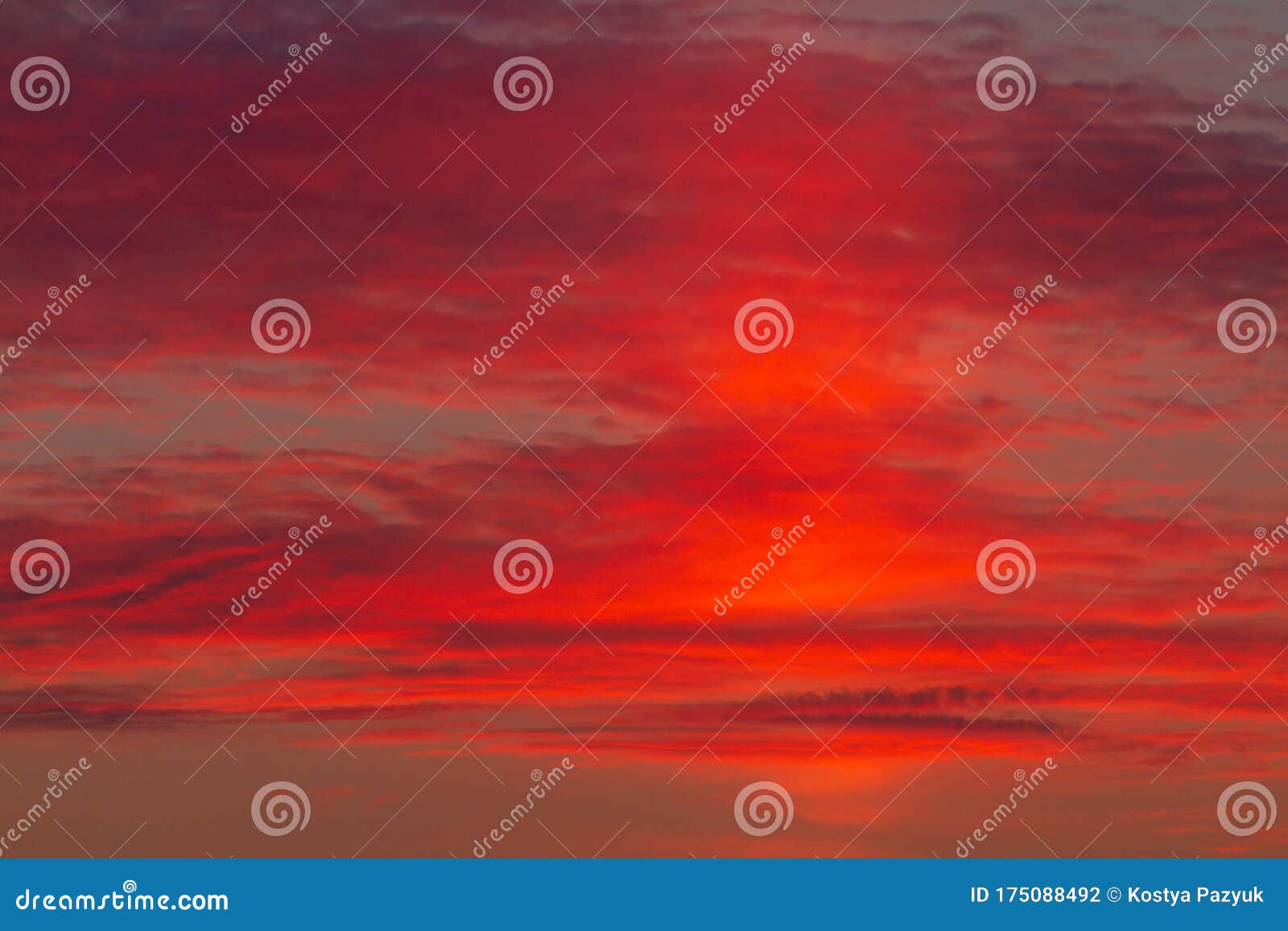 Beautiful Scarlet Sunrise Behind the Clouds Stock Photo - Image of ...