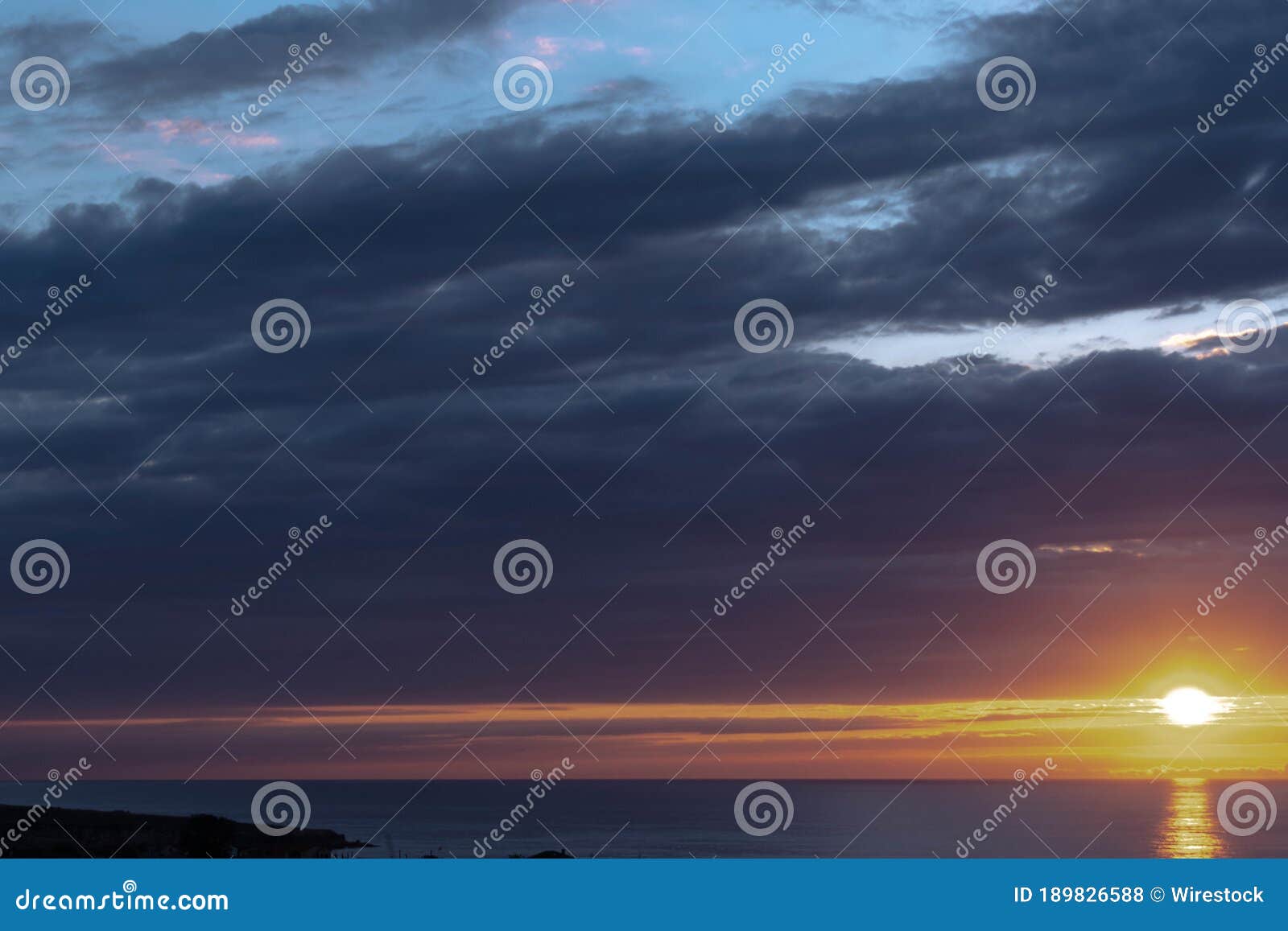 Beautiful Scenery of Sunset with Rays of Sunlight Streaming through the ...