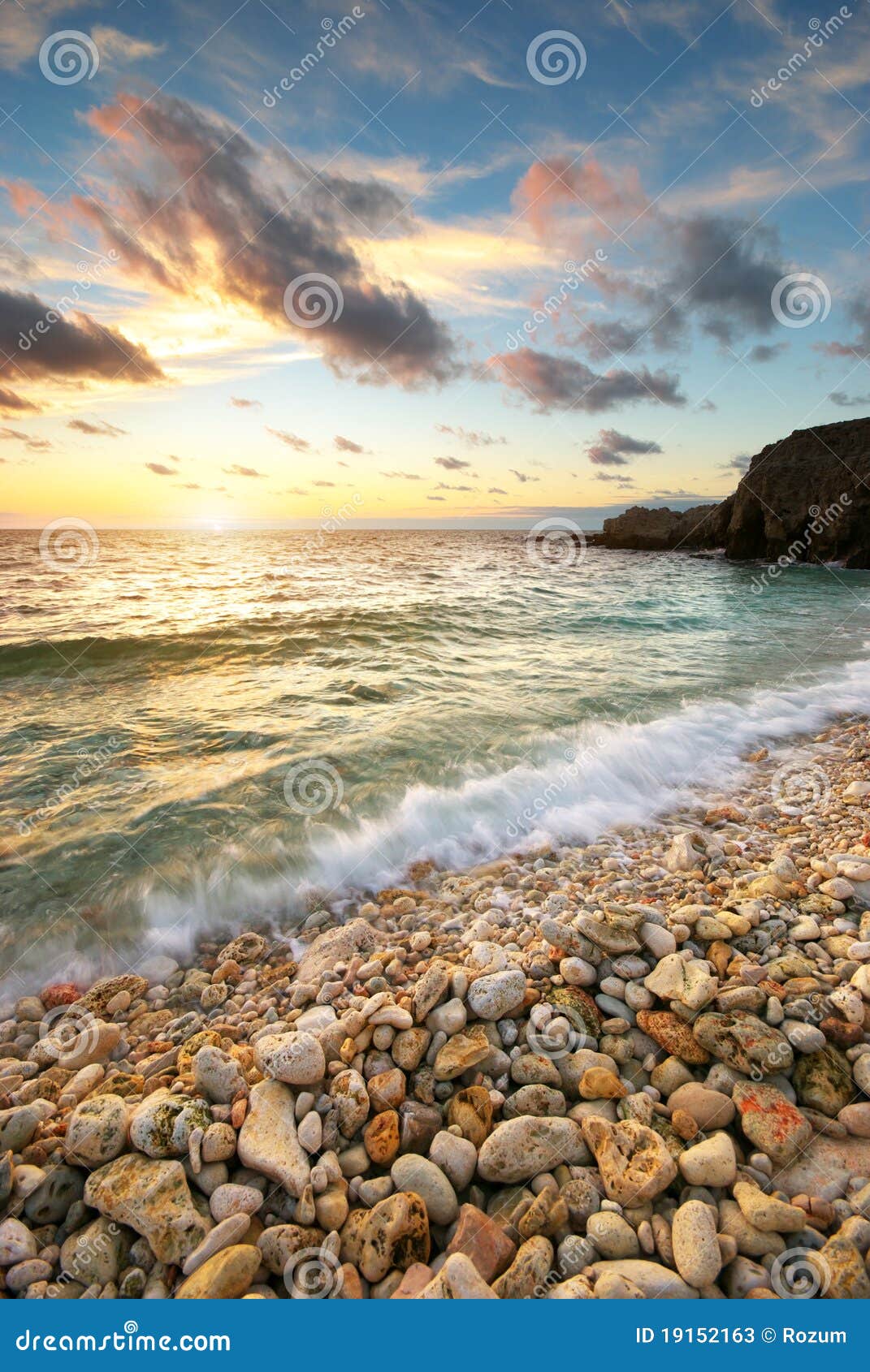 Beautiful seascape. stock image. Image of nature, evening - 19152163