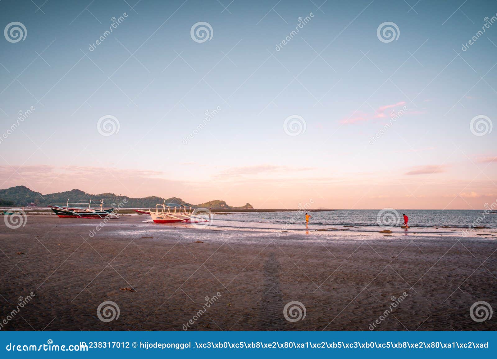Beautiful Seascape at the Beach of Lian, Batangas Editorial Photography ...