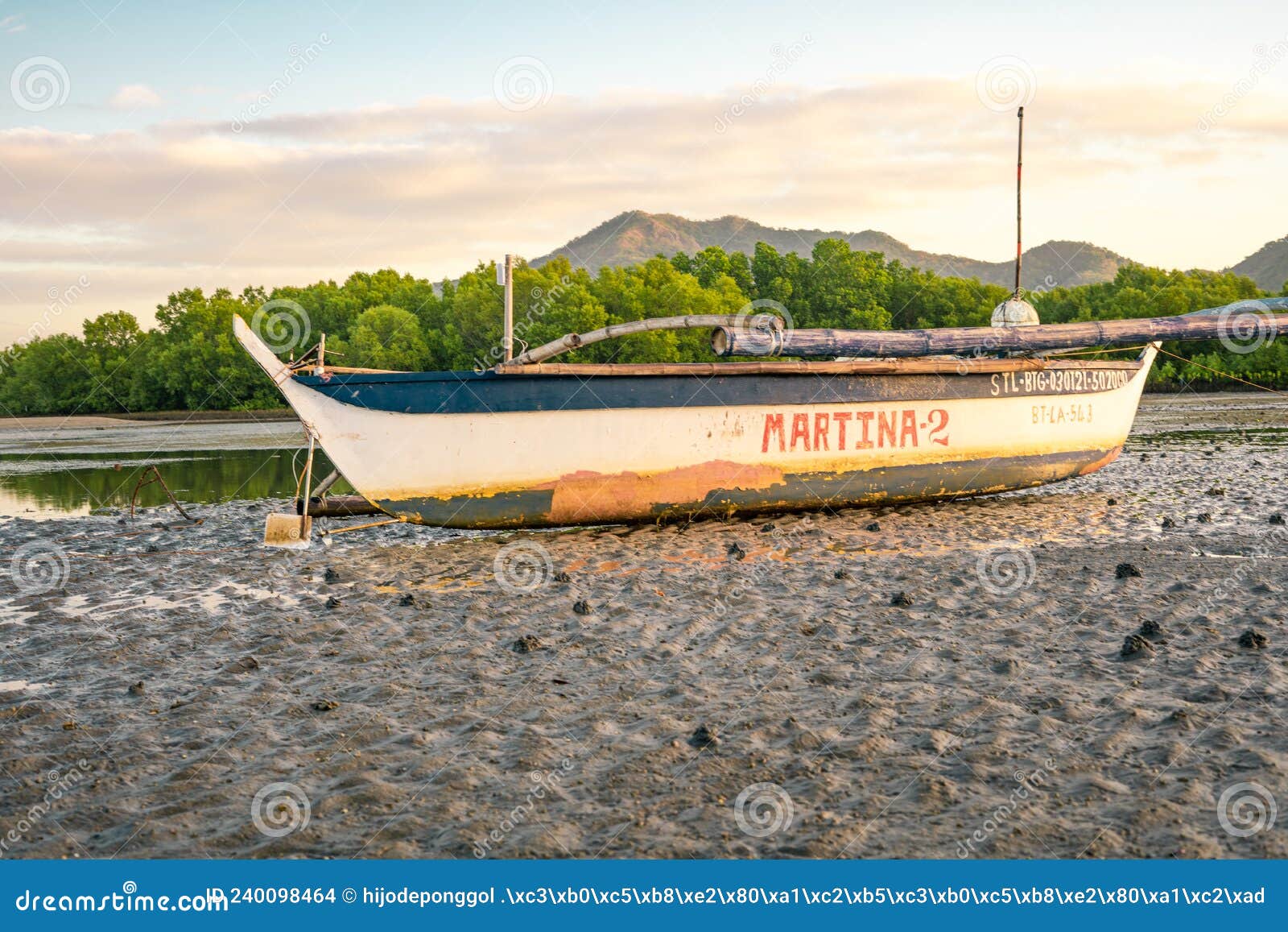 Beautiful Seascape at the Beach of Lian, Batangas Editorial Stock Image ...