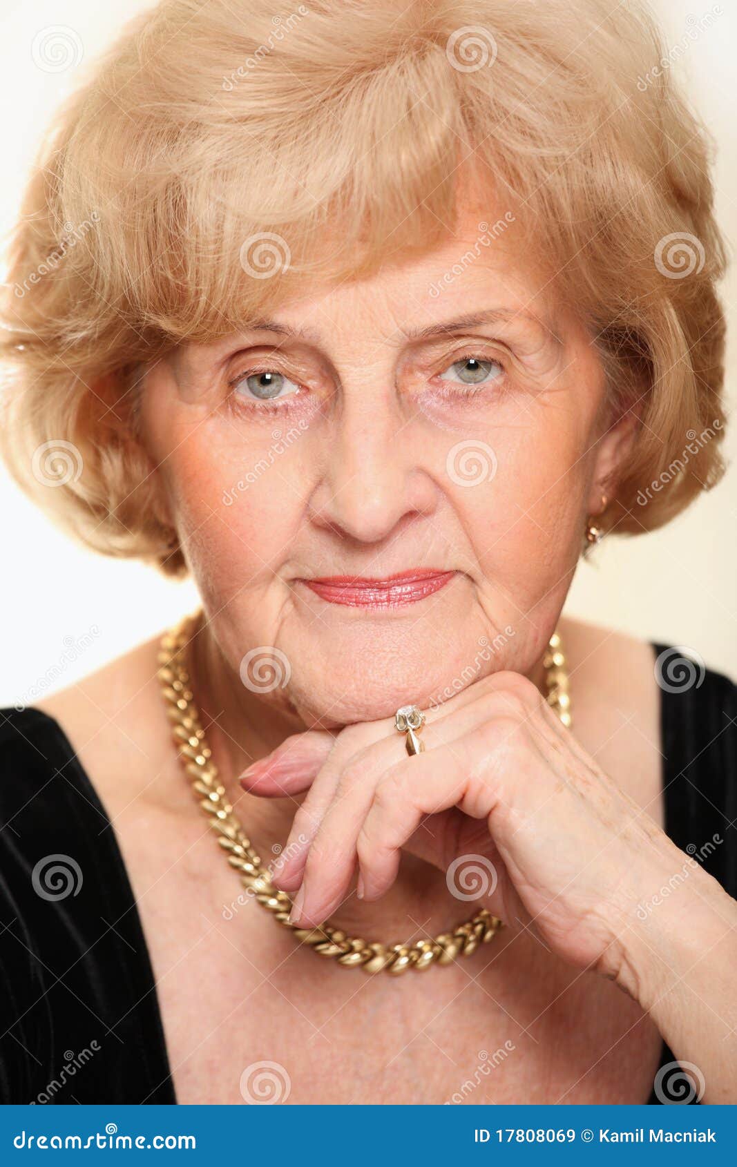 Beautiful Senior Lady Royalty Free Stock Images - Image: 17808069