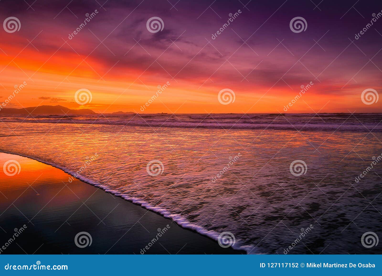 Beautiful Shore in Beach at Sunset Stock Photo - Image of sunrise ...