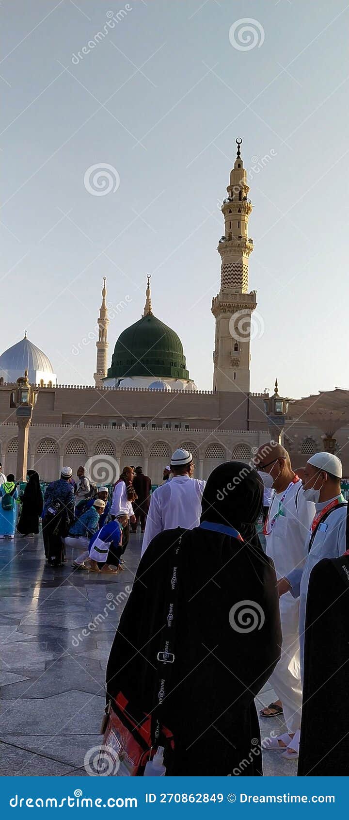 Beautiful Sights of Masjid Nabawi Editorial Stock Image - Image of ...