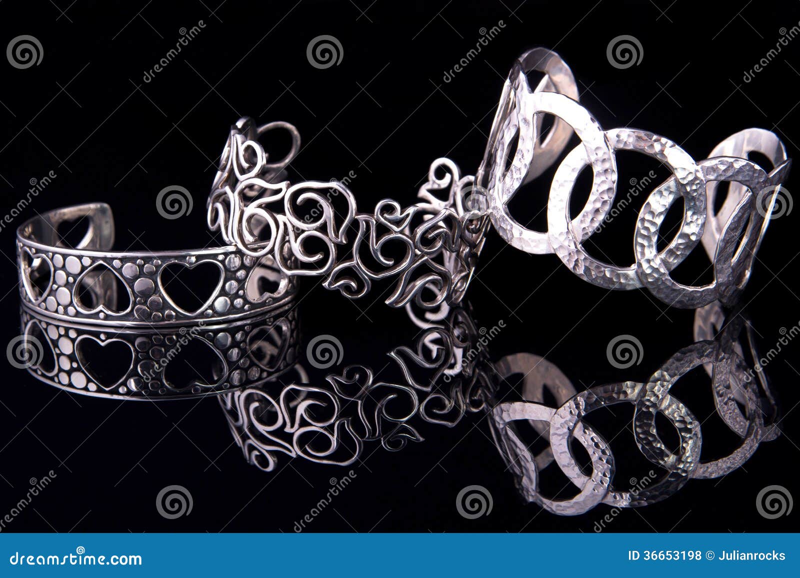 Beautiful Silver Gray Foliage Of The Australian Native Silver Leaved ...