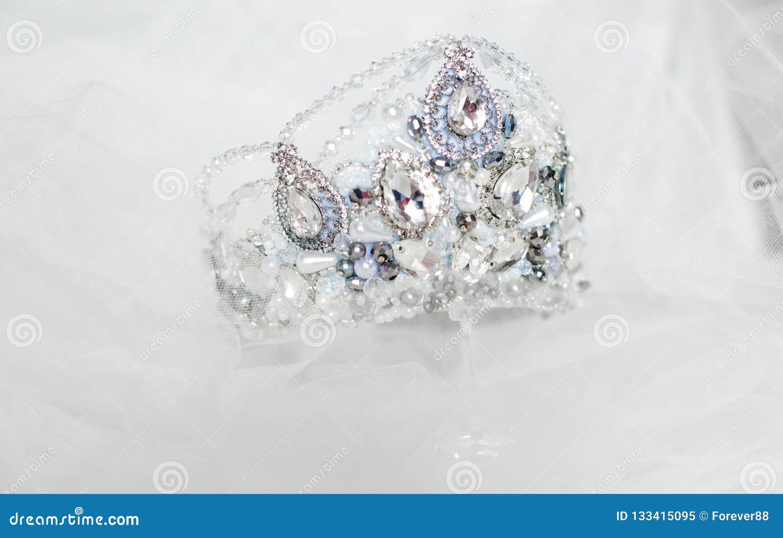 Beautiful Silver Crown on a Grey Background Stock Illustration ...