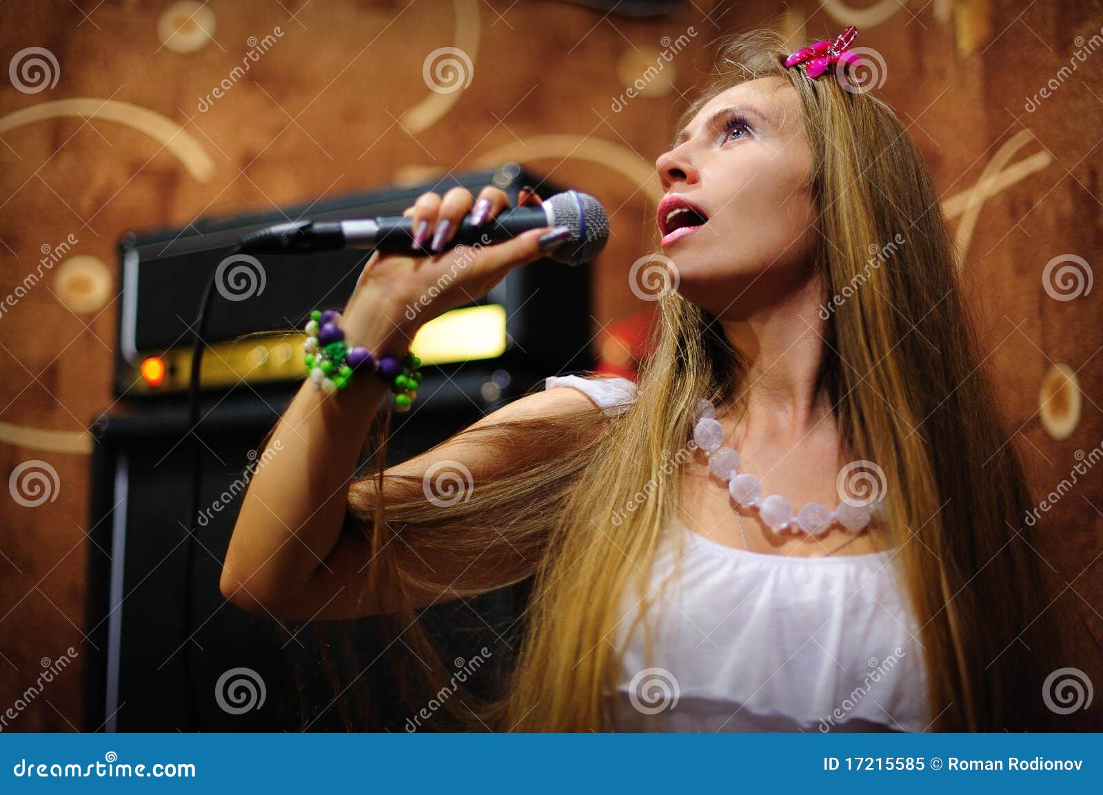 Beautiful singer stock image. Image of european, clothes - 17215585