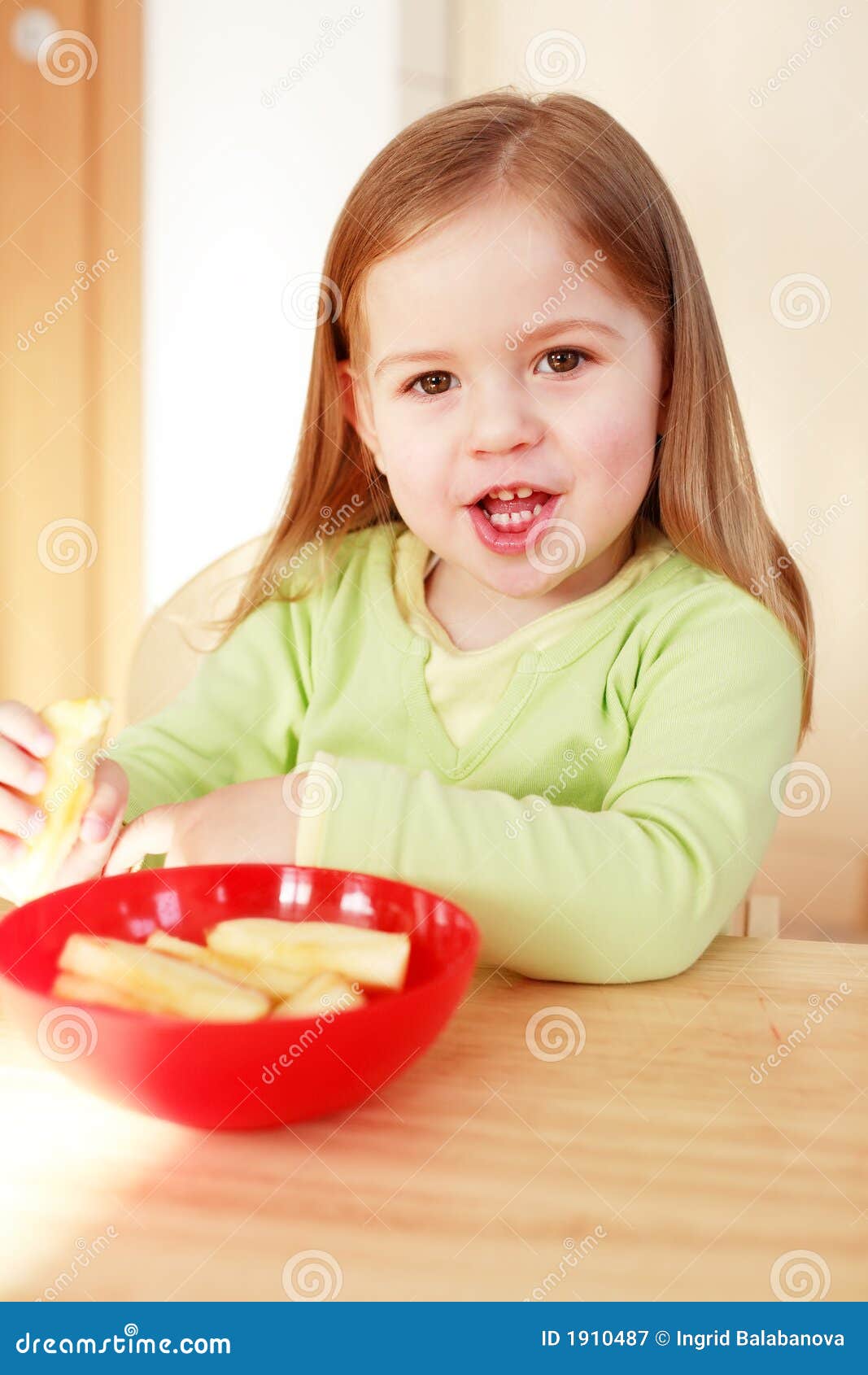 Beautiful Small Girl Eating Stock Image - Image of children, child: 1910487