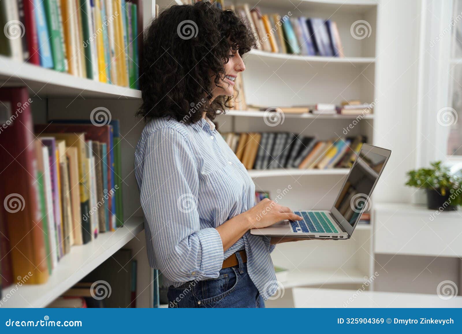 Beautiful Smart Girl Using Laptop Studying for Class Assignment in ...