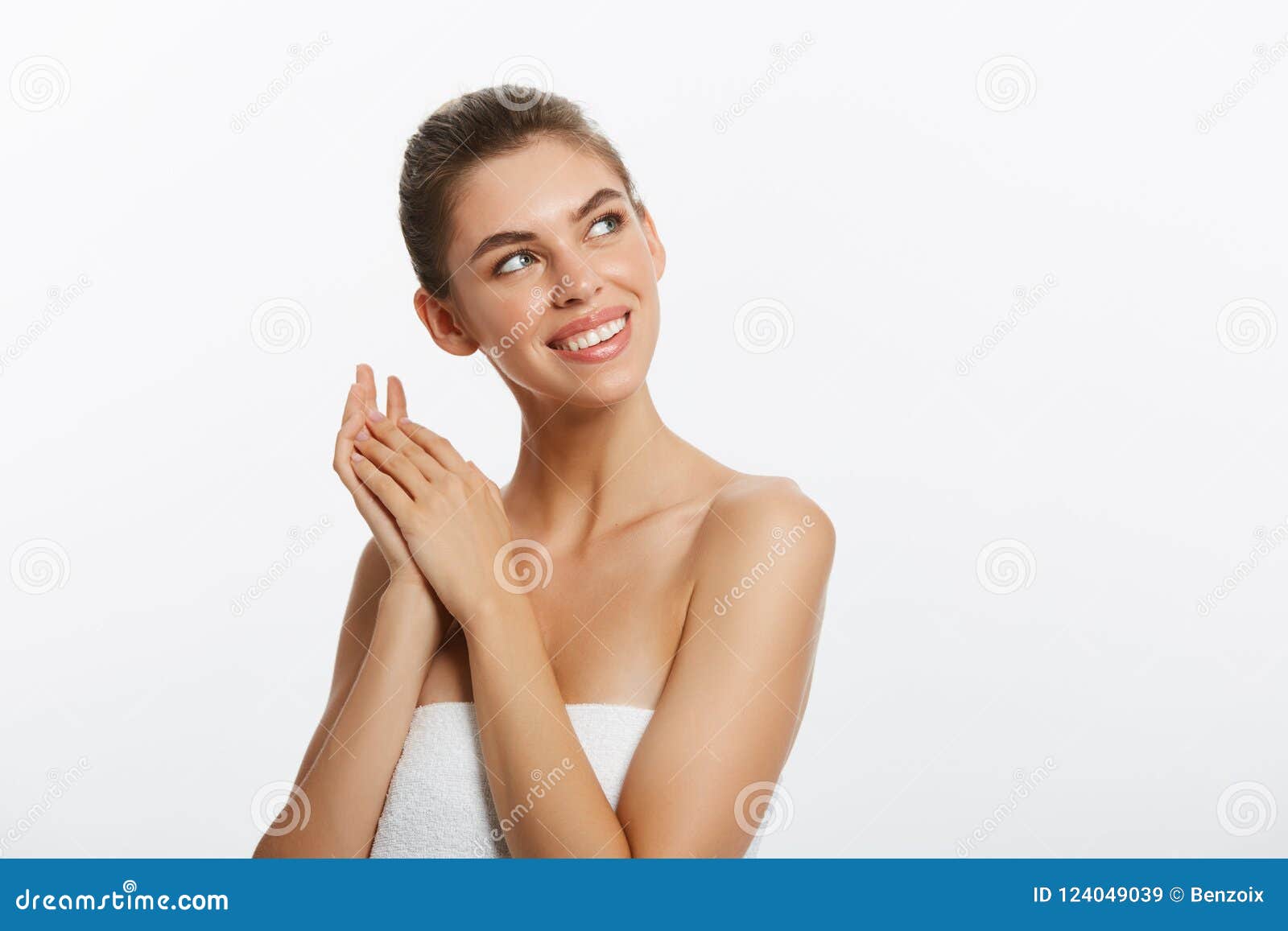 Beautiful Smiling Girl With Clean Skin Natural Make Up And White