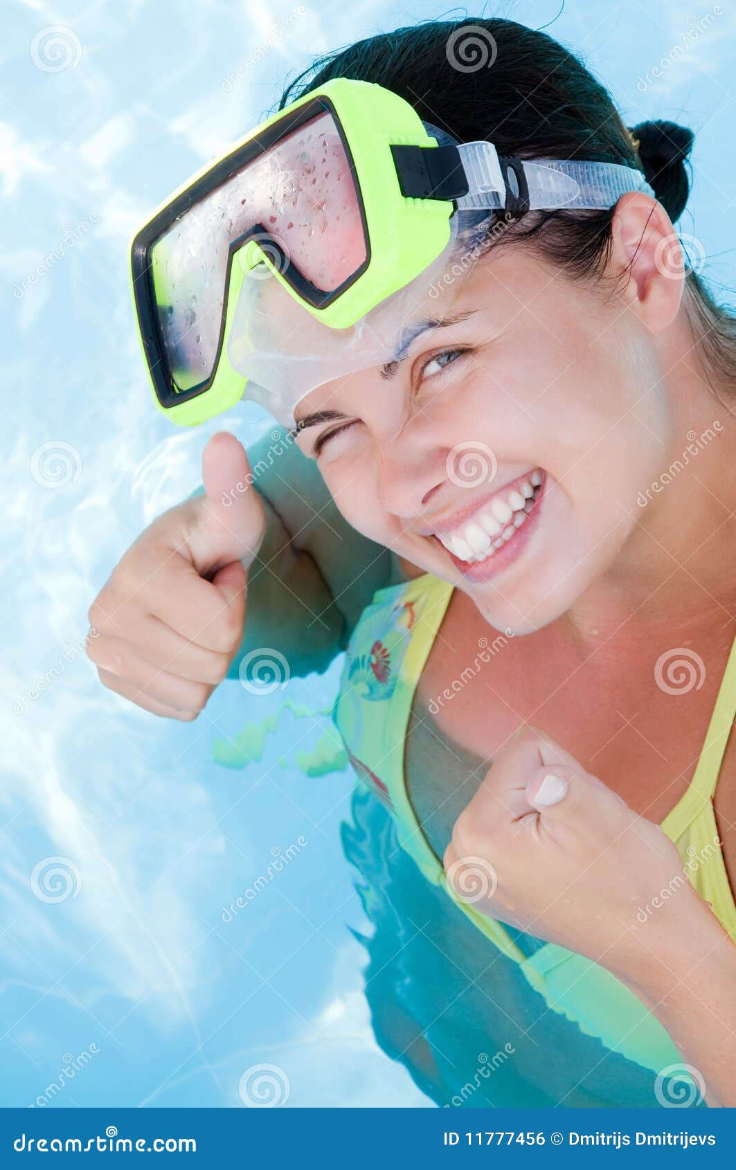 Beautiful Smiling Woman Diver Stock Photo - Image of person, blue: 11777456