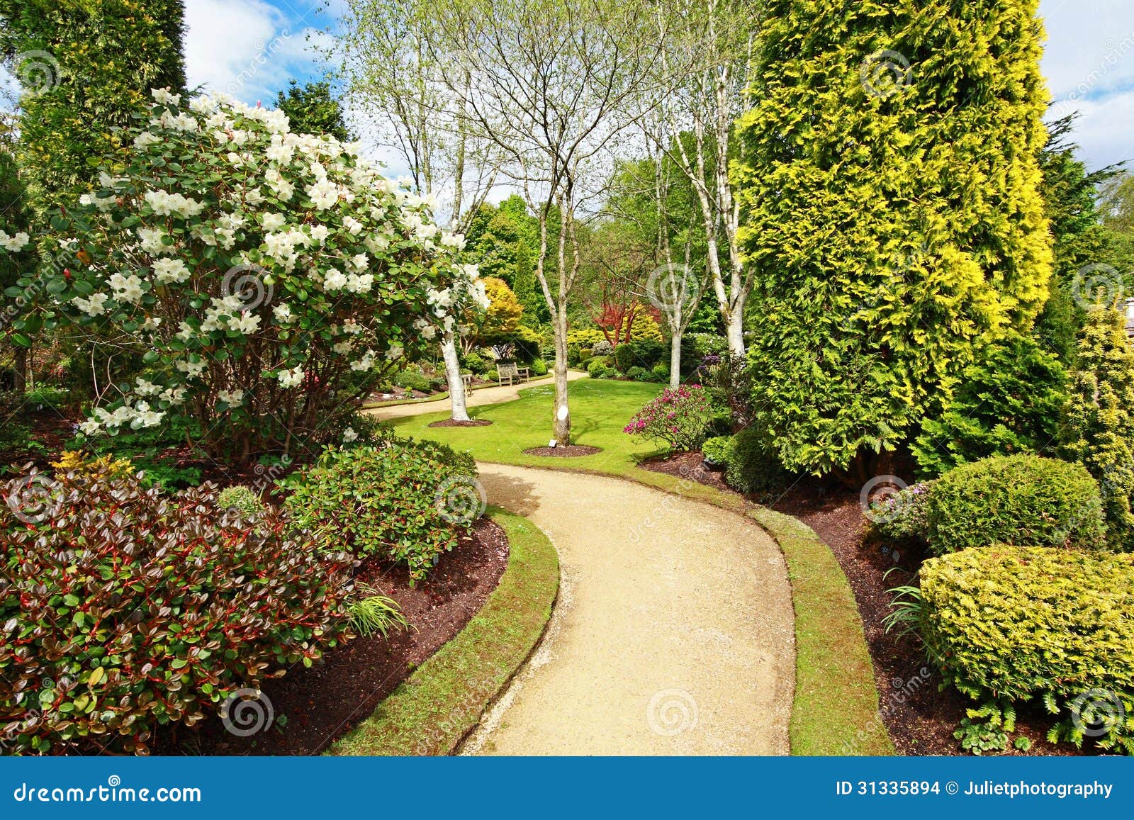 Beautiful spring garden stock photo. Image of landscape - 31335894