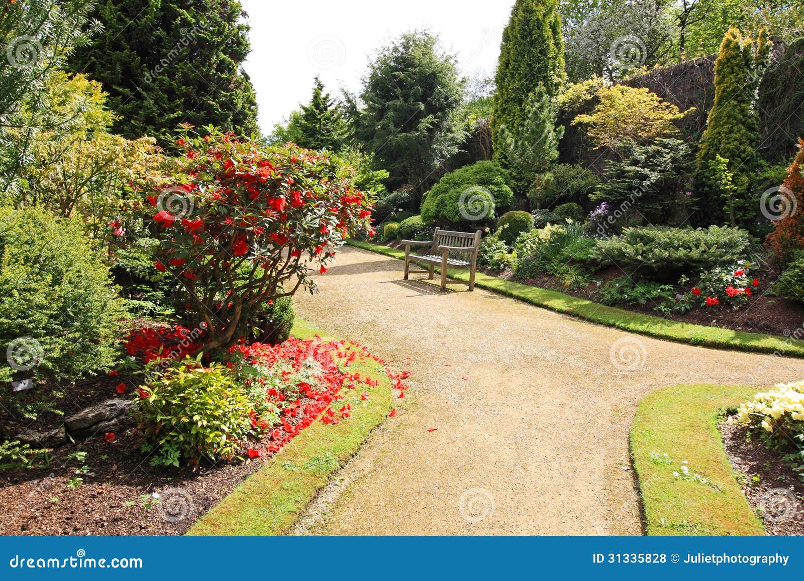 Beautiful spring garden stock photo. Image of fresh, flora - 31335828