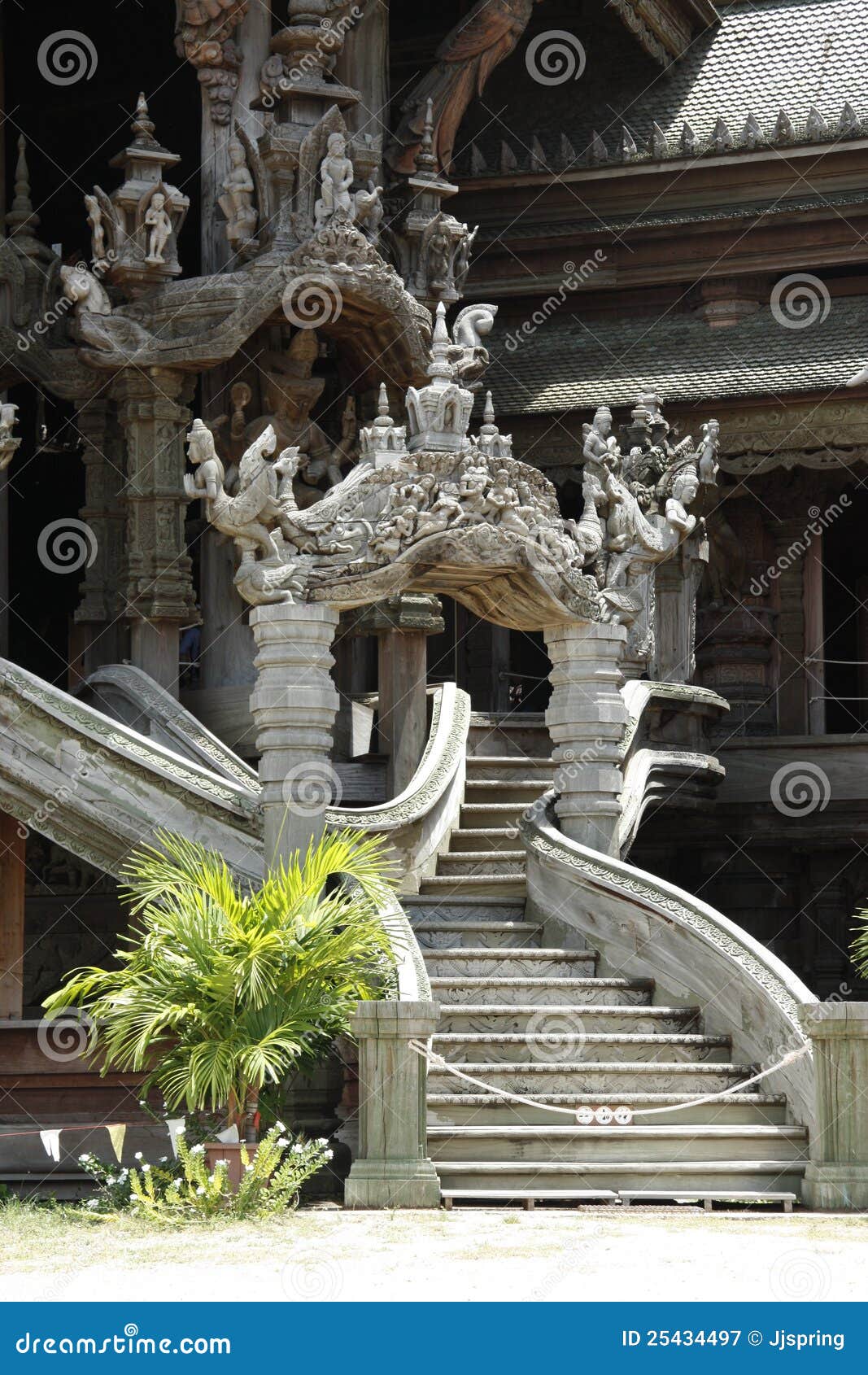 Carved Gabled Arch At Top Of Dome, Exterior Observation Deck Of Duomo ...
