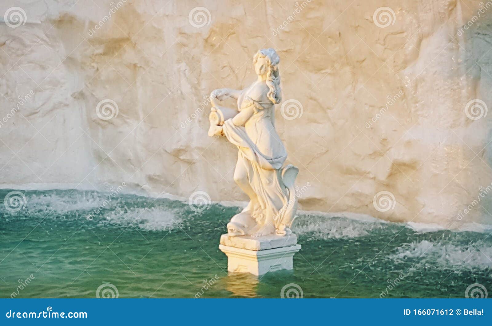 Beautiful statue of dea stock photo. Image of statue - 166071612