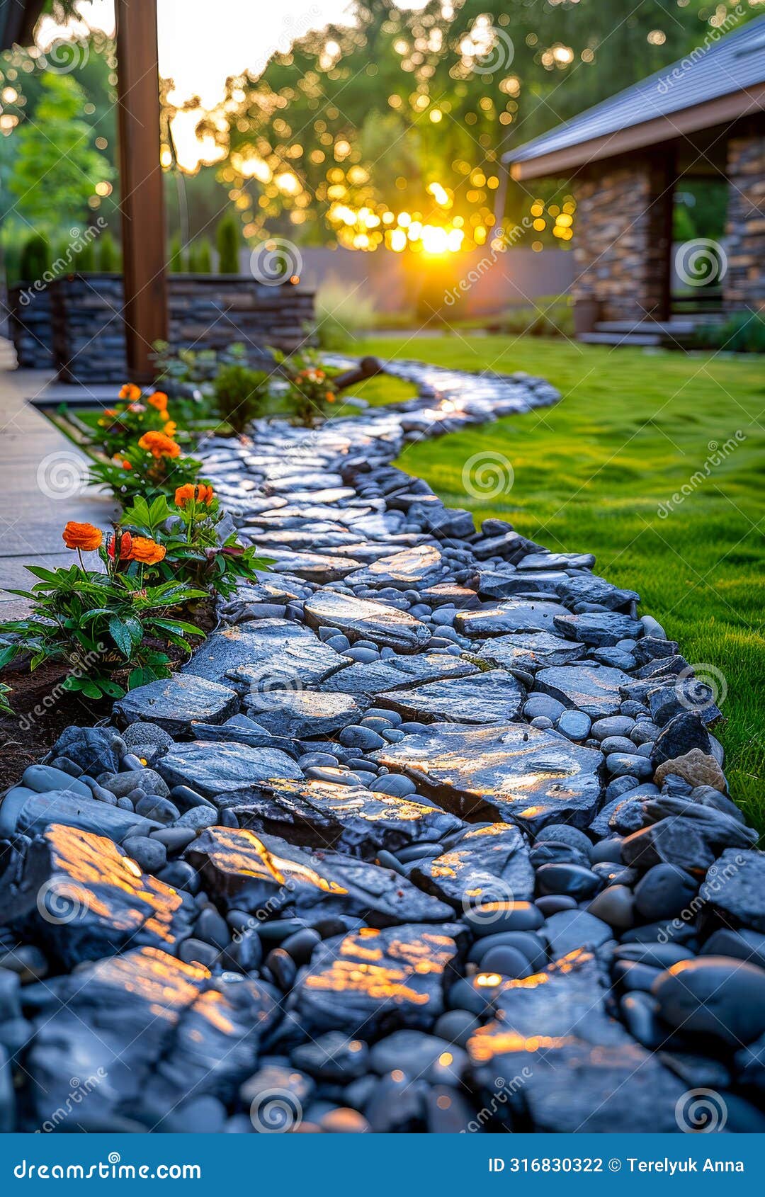 Beautiful Stonework in the Garden. Backyard Garden Modern Design ...