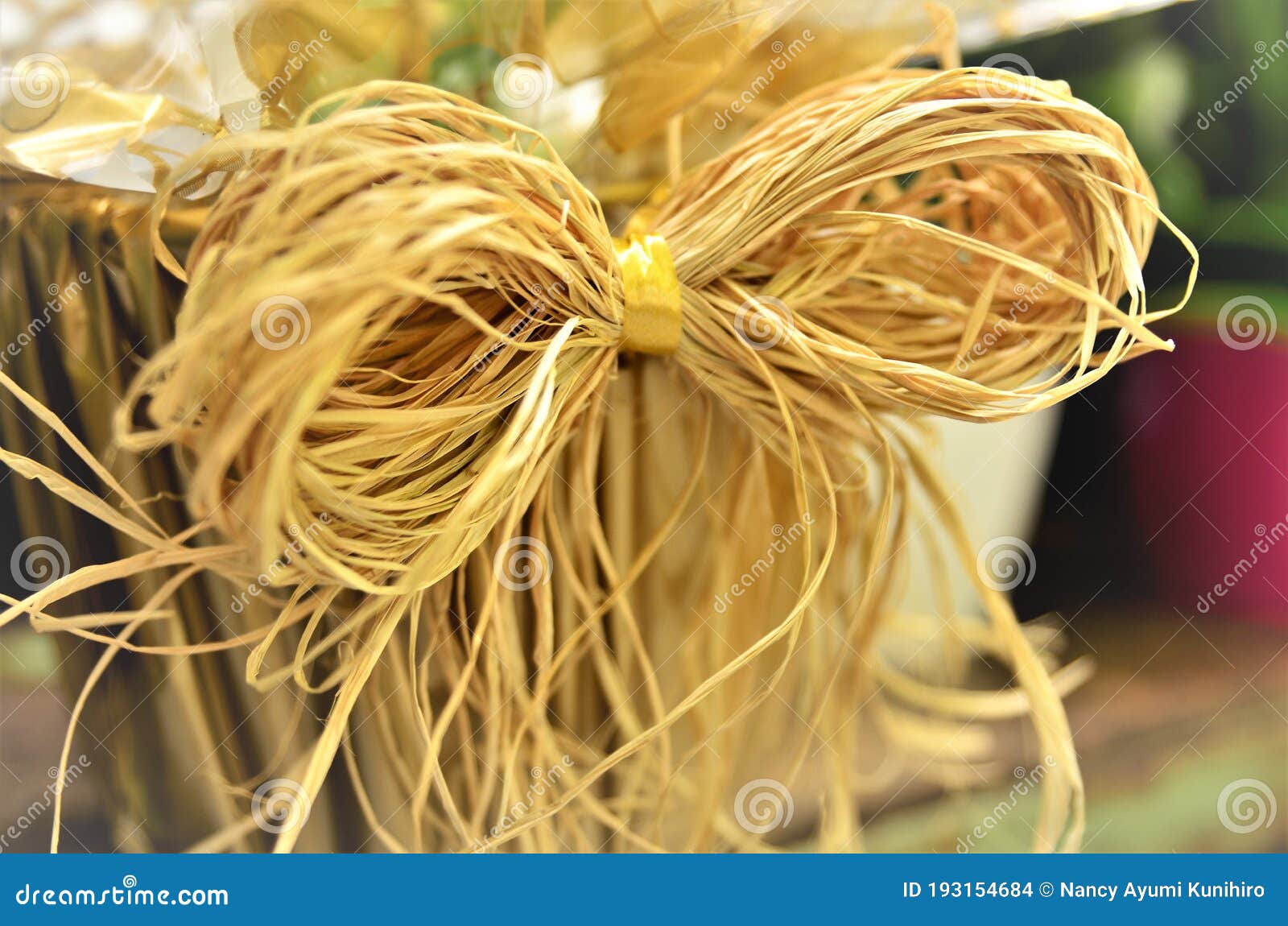 Beautiful Straw Bow in Vase Stock Photo - Image of colorful, flowers ...