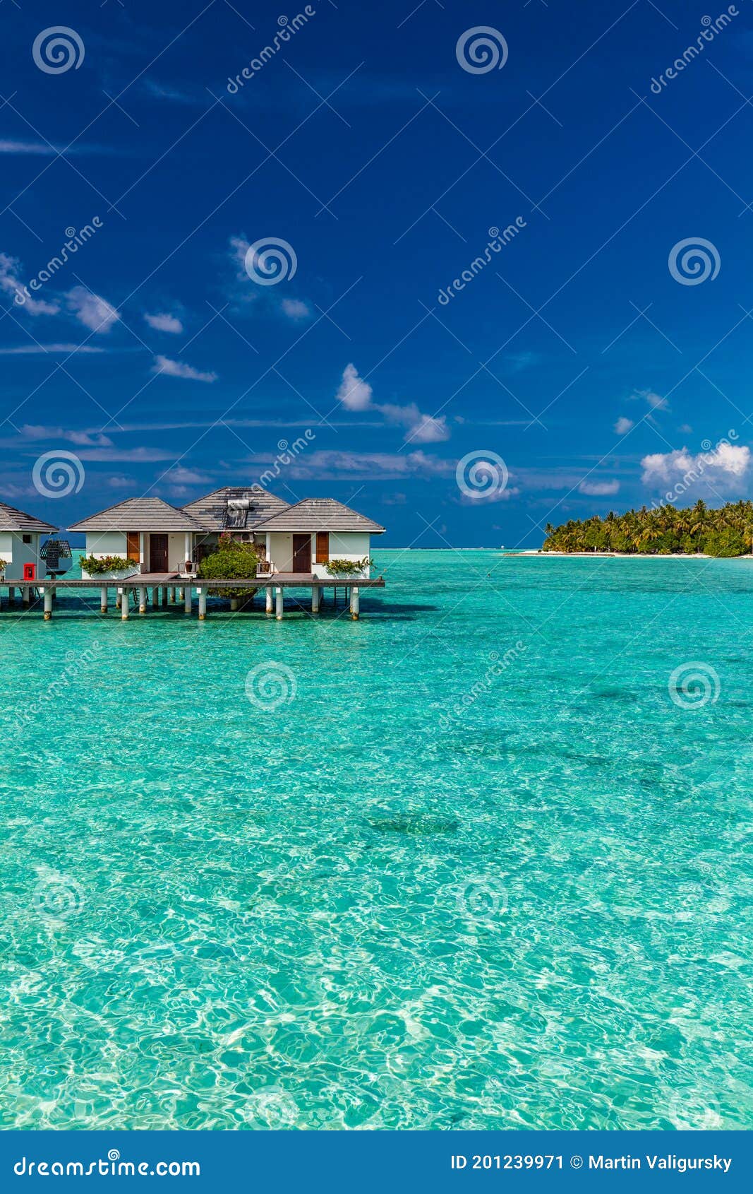 Beautiful Summer Beach Paradise with Sandy Beach and Villas Stock Image ...
