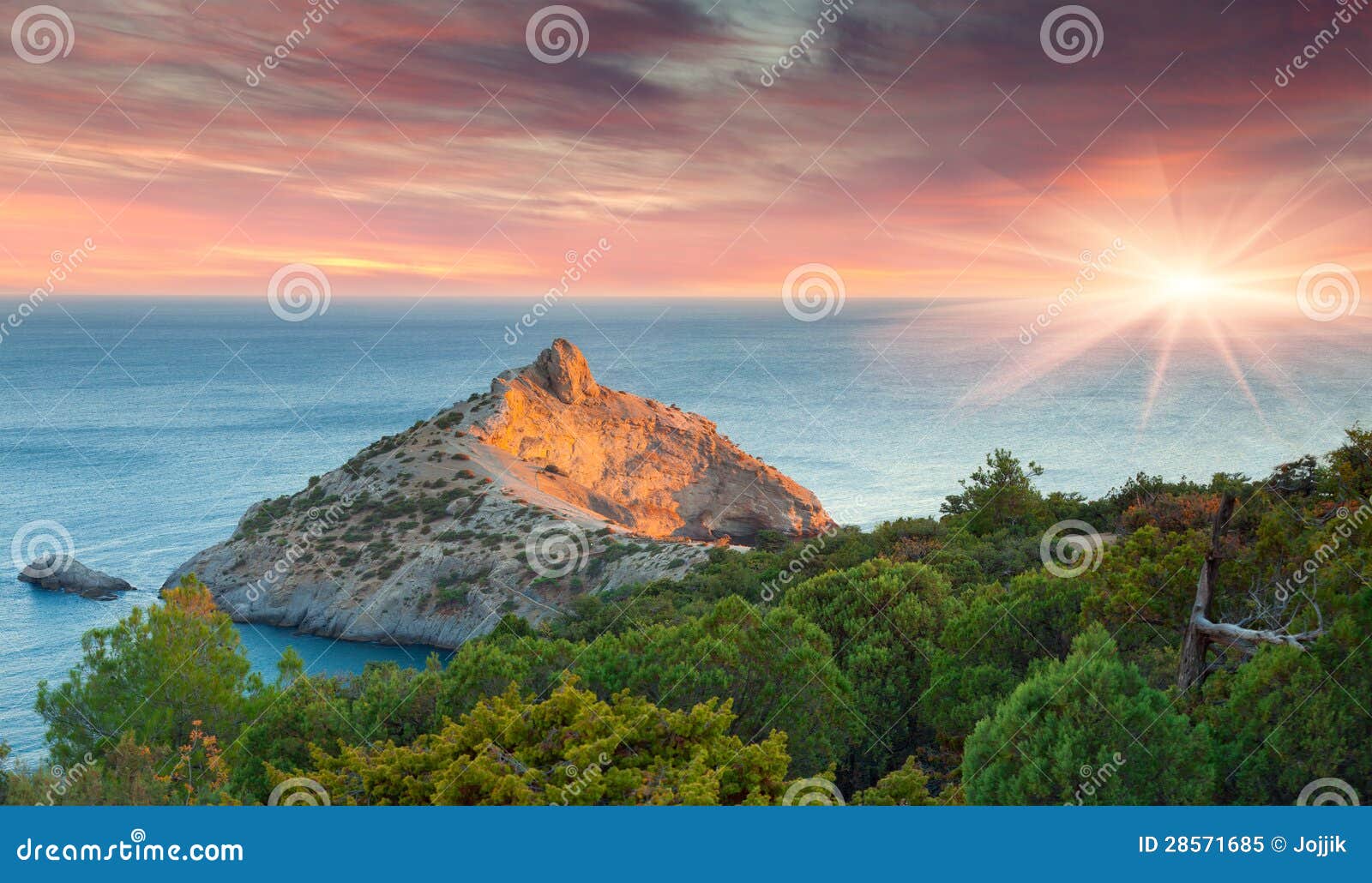 Beautiful Summer Seascape. Sunrise Stock Image - Image of hill ...