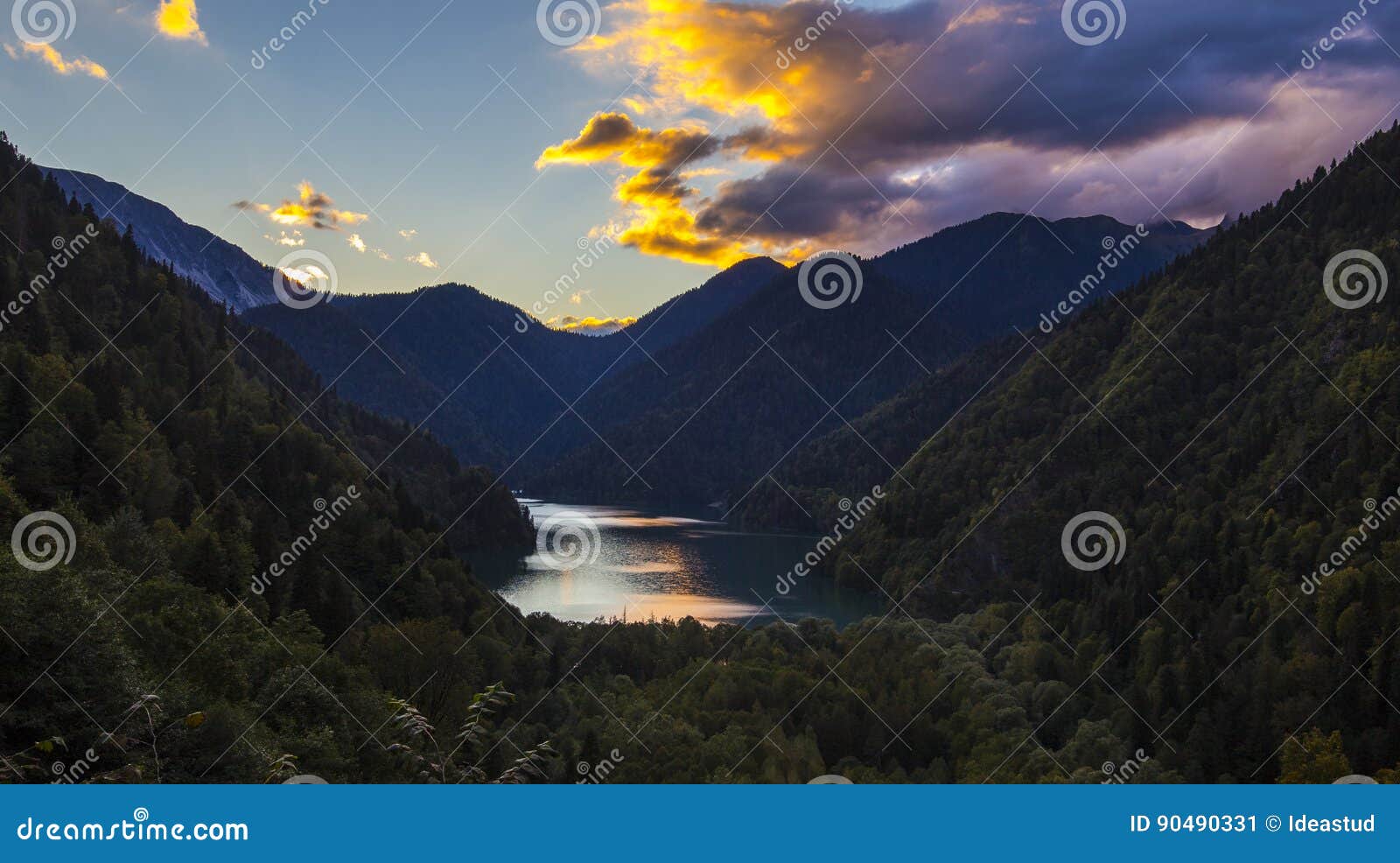 Beautiful Summer View on Mountain Lake Stock Image - Image of beauty ...