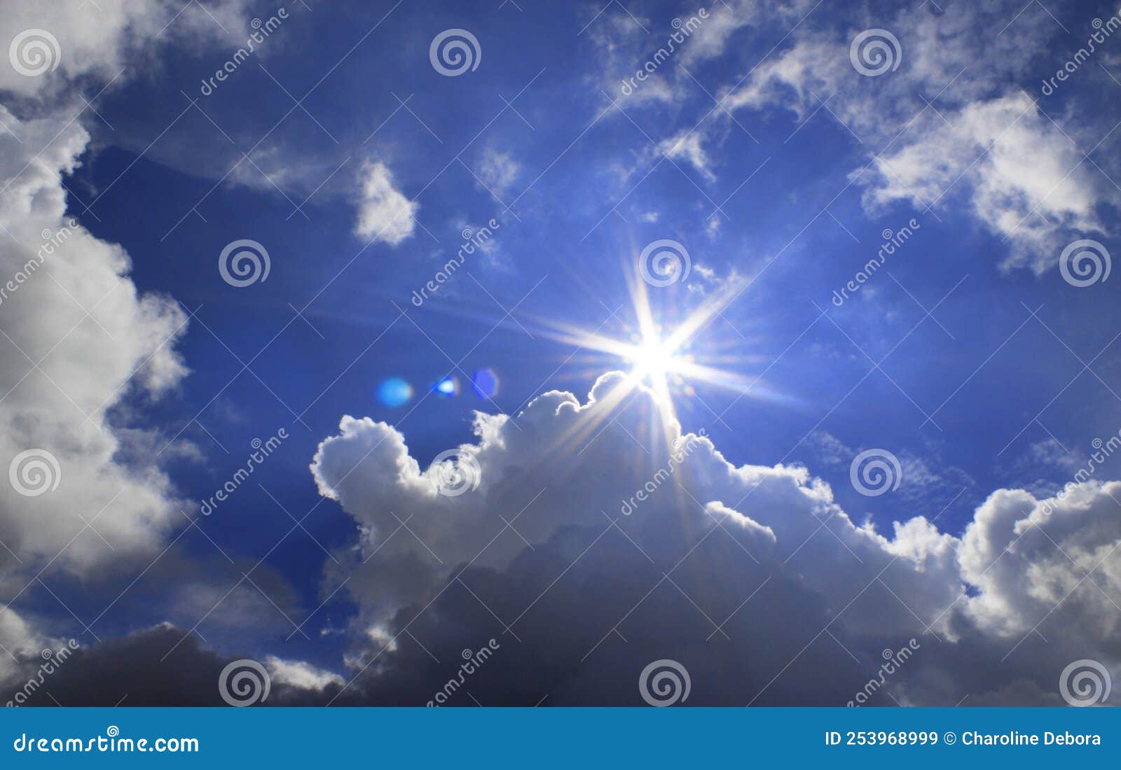 The Beautiful Sun in the Blue Sky Stock Image - Image of dawn, cumulus ...