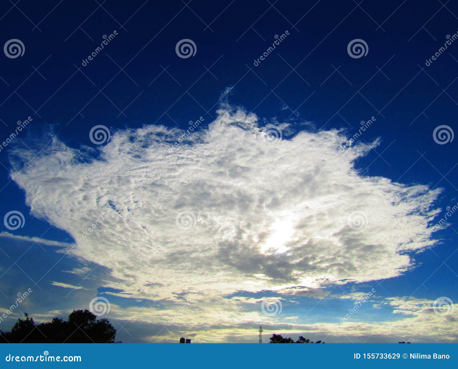 Beautiful Sunlight through Cloud and Sky Stock Image - Image of fluffy ...