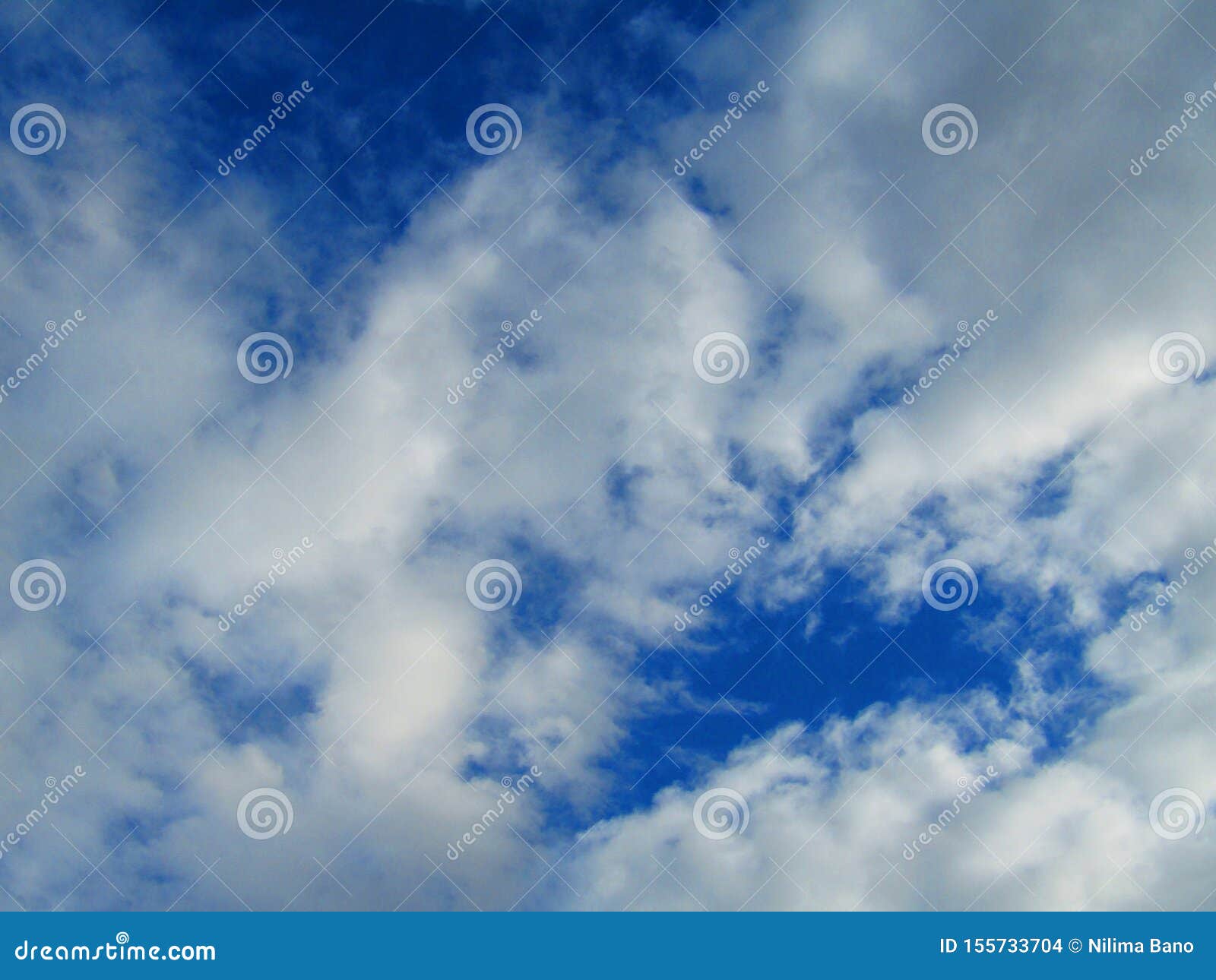 Beautiful Sunlight through Cloud and Sky Stock Photo - Image of bright ...