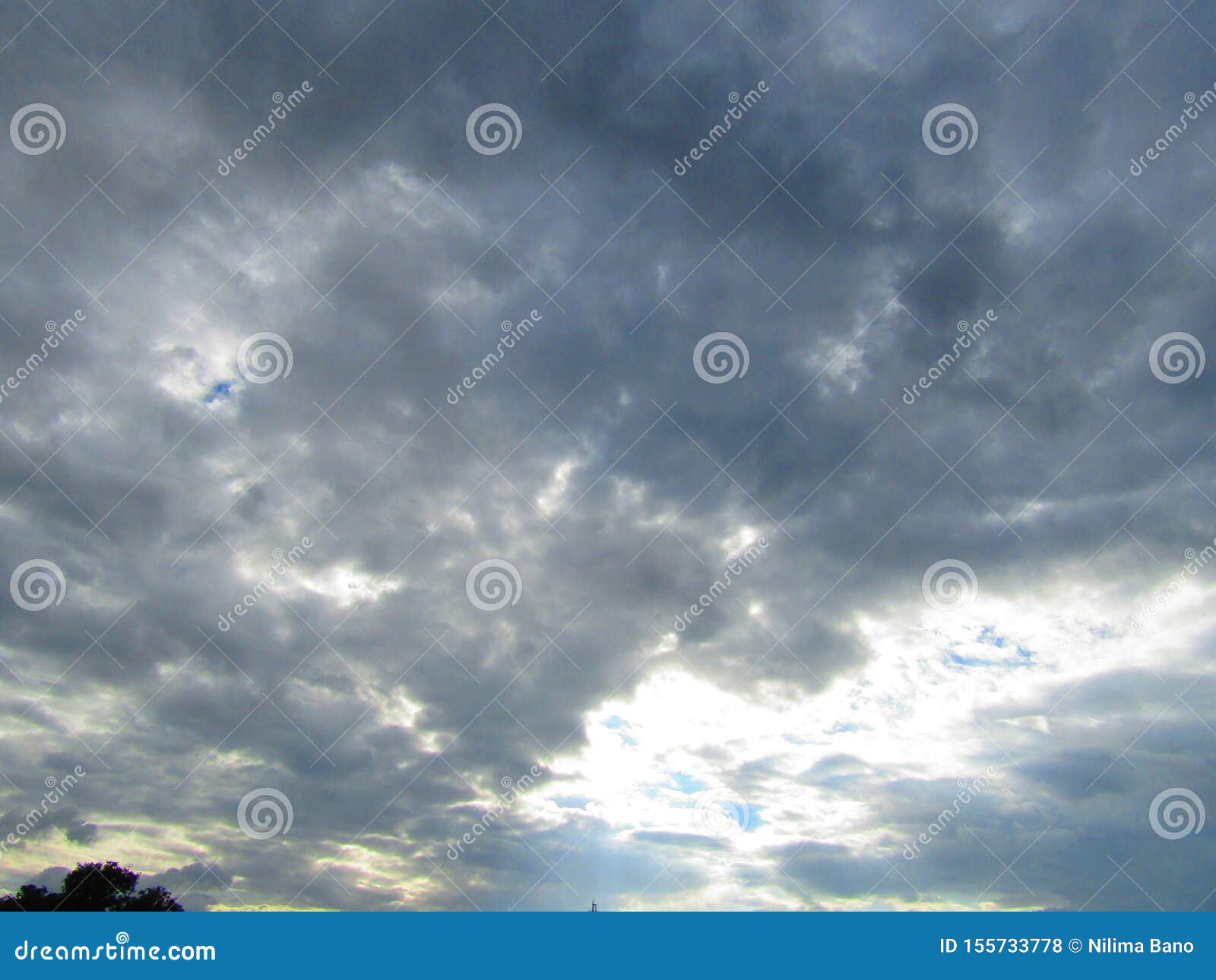 Beautiful Sunlight through Cloud and Sky Stock Photo - Image of cloudy ...