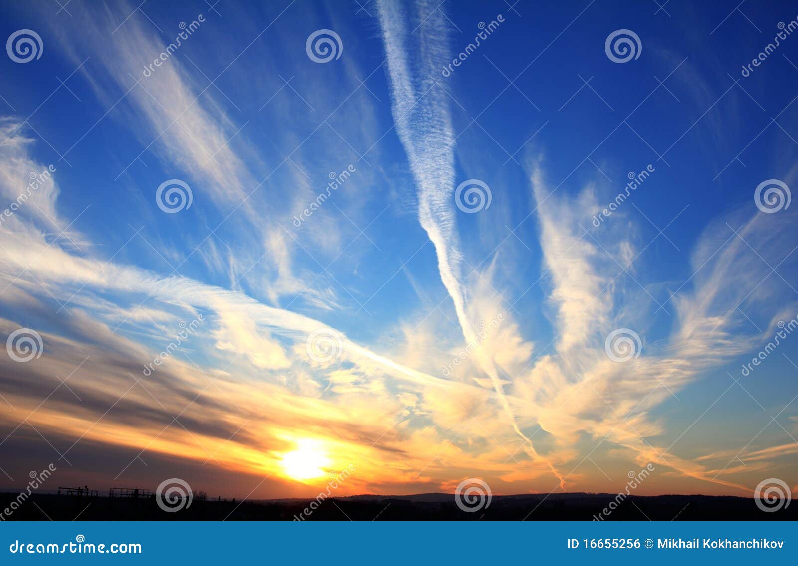 Beautiful sunset stock photo. Image of silence, clouds - 16655256