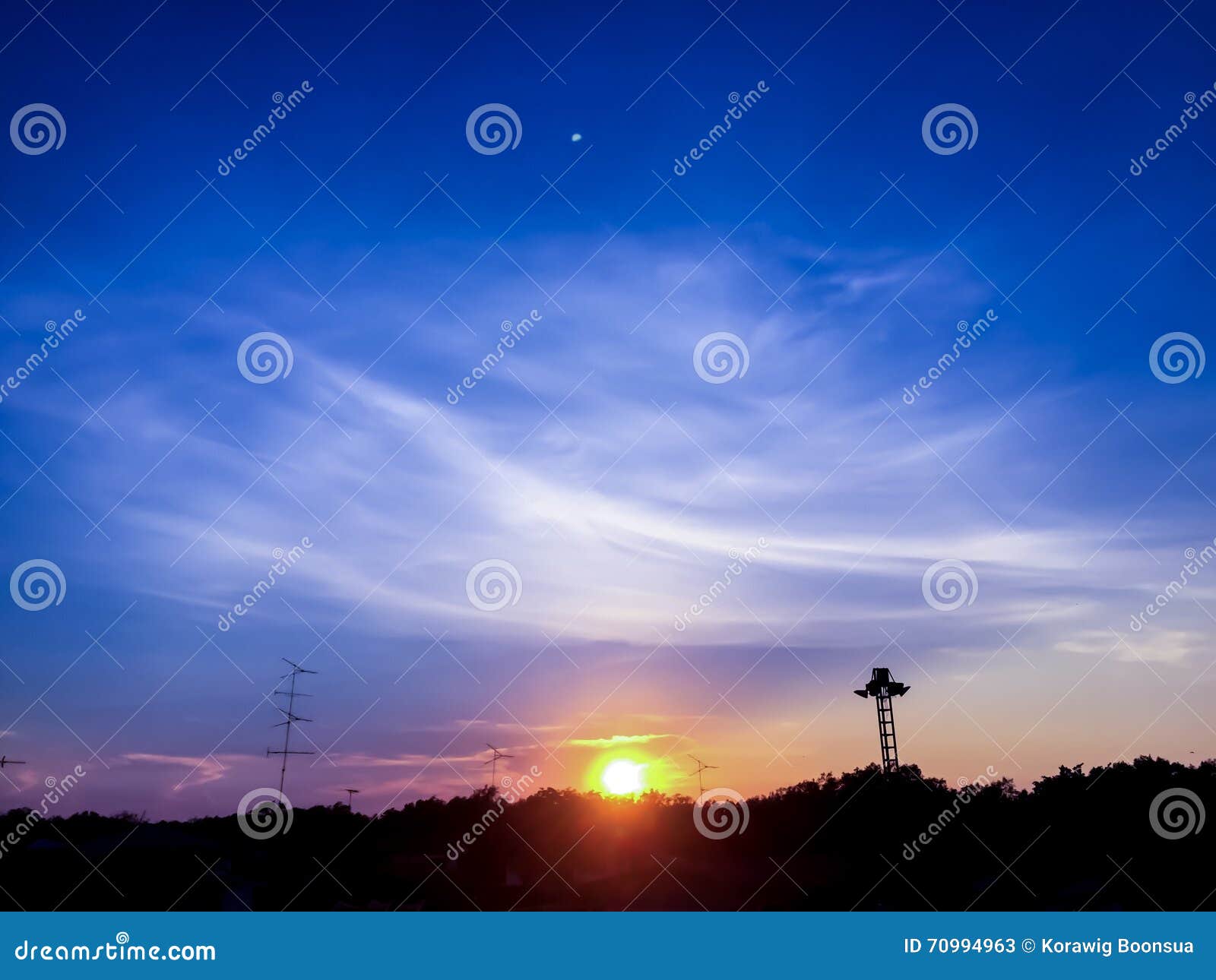 Beautiful Sunset and Blue Sky Stock Image - Image of dawn, night: 70994963