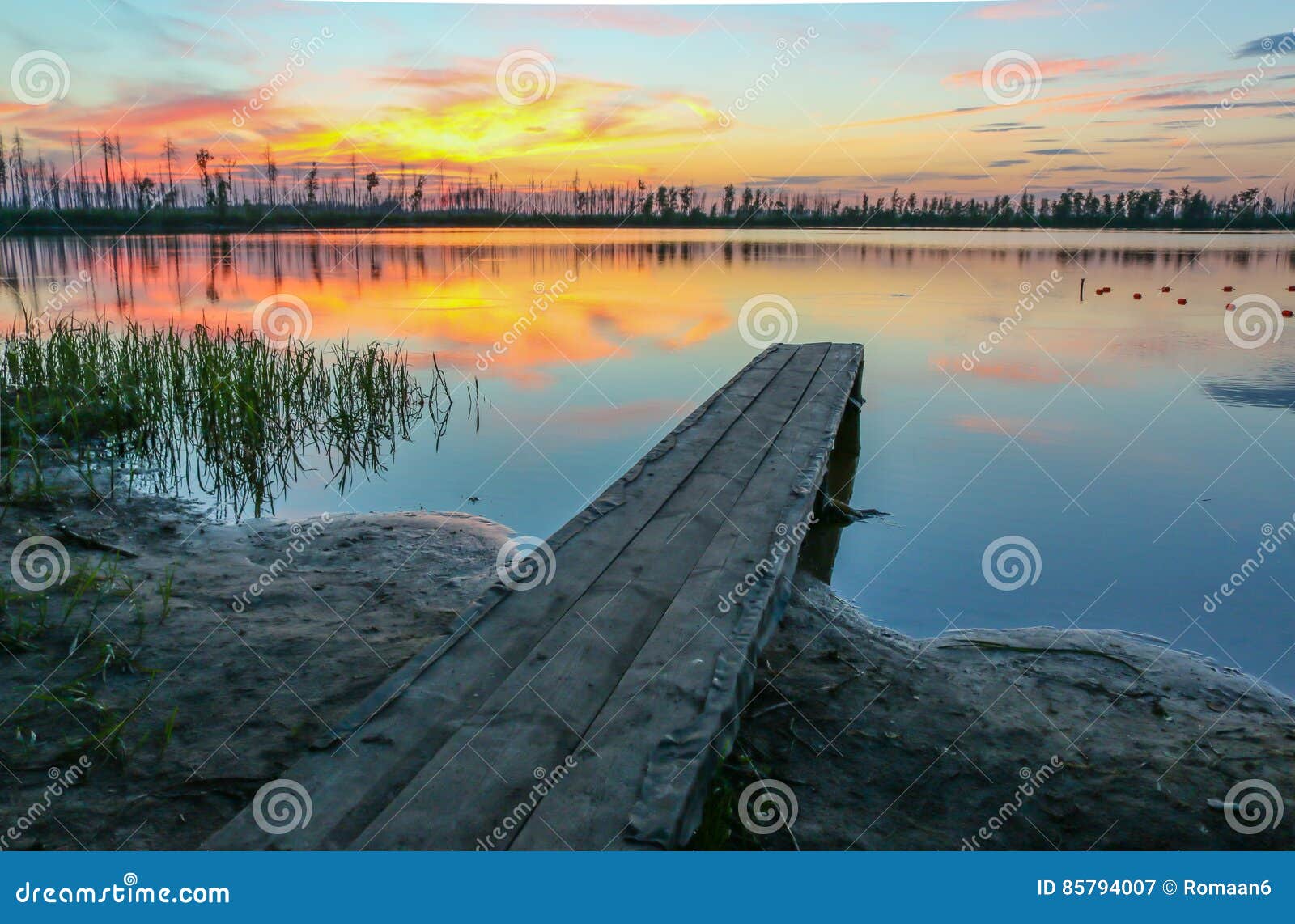 Beautiful Sunset on the Lake with the Platform Stock Image - Image of ...