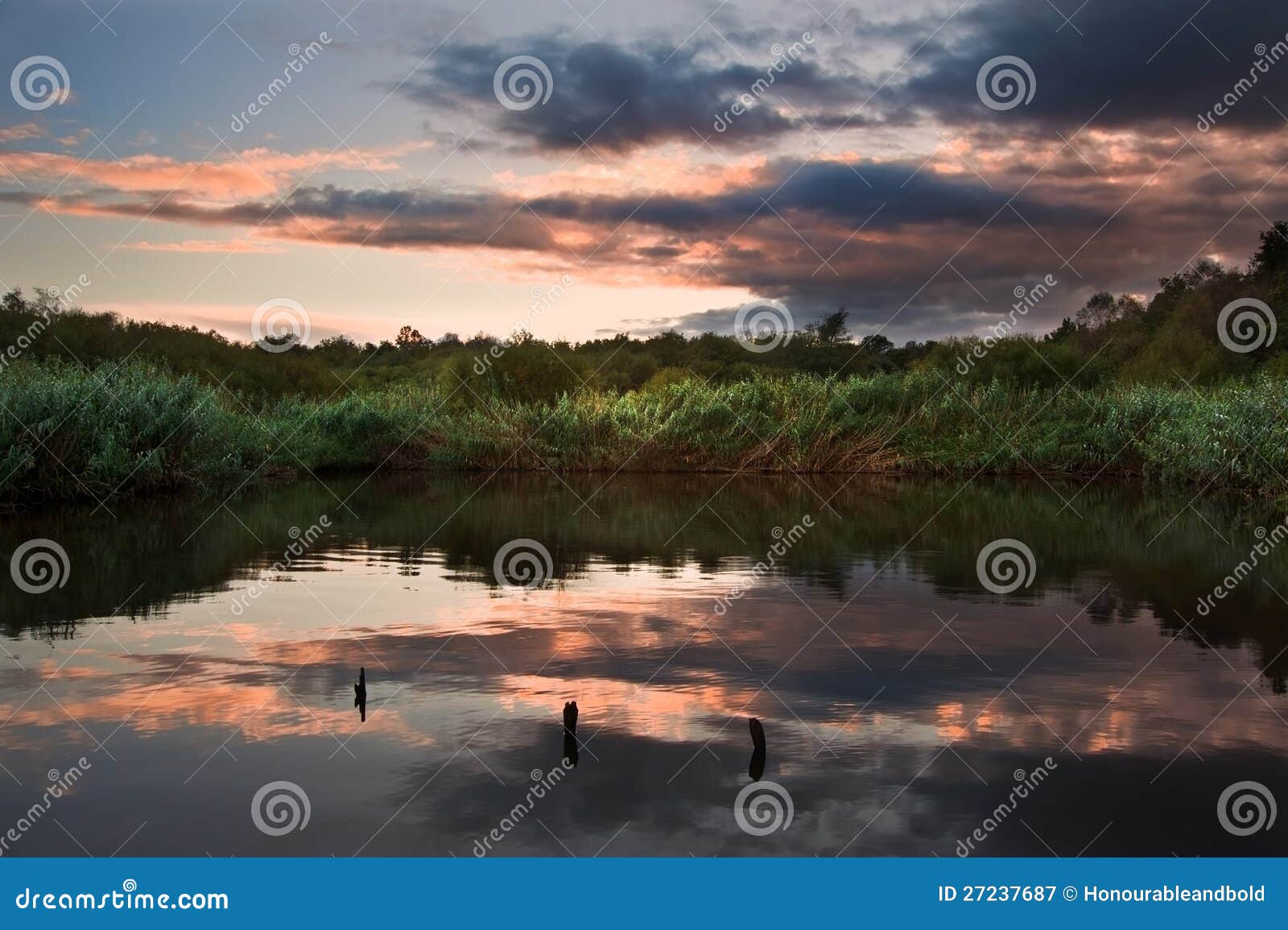 Beautiful Sunset Over Autumn Fall Lake Stock Image - Image of lake ...