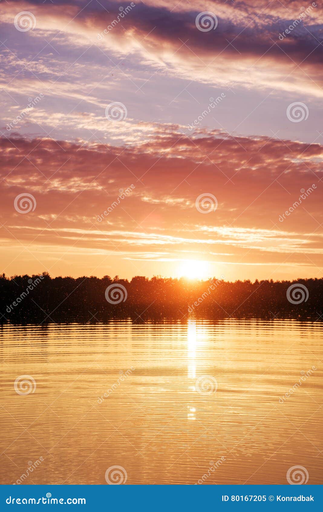 Beautiful Sunset Over the Lake Stock Image - Image of beauty, rural ...