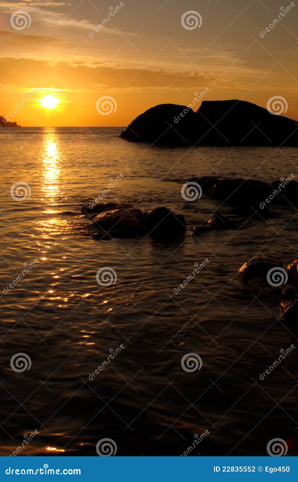 Beautiful Sunset Over the Sea Stock Photo - Image of reflect, seaside ...