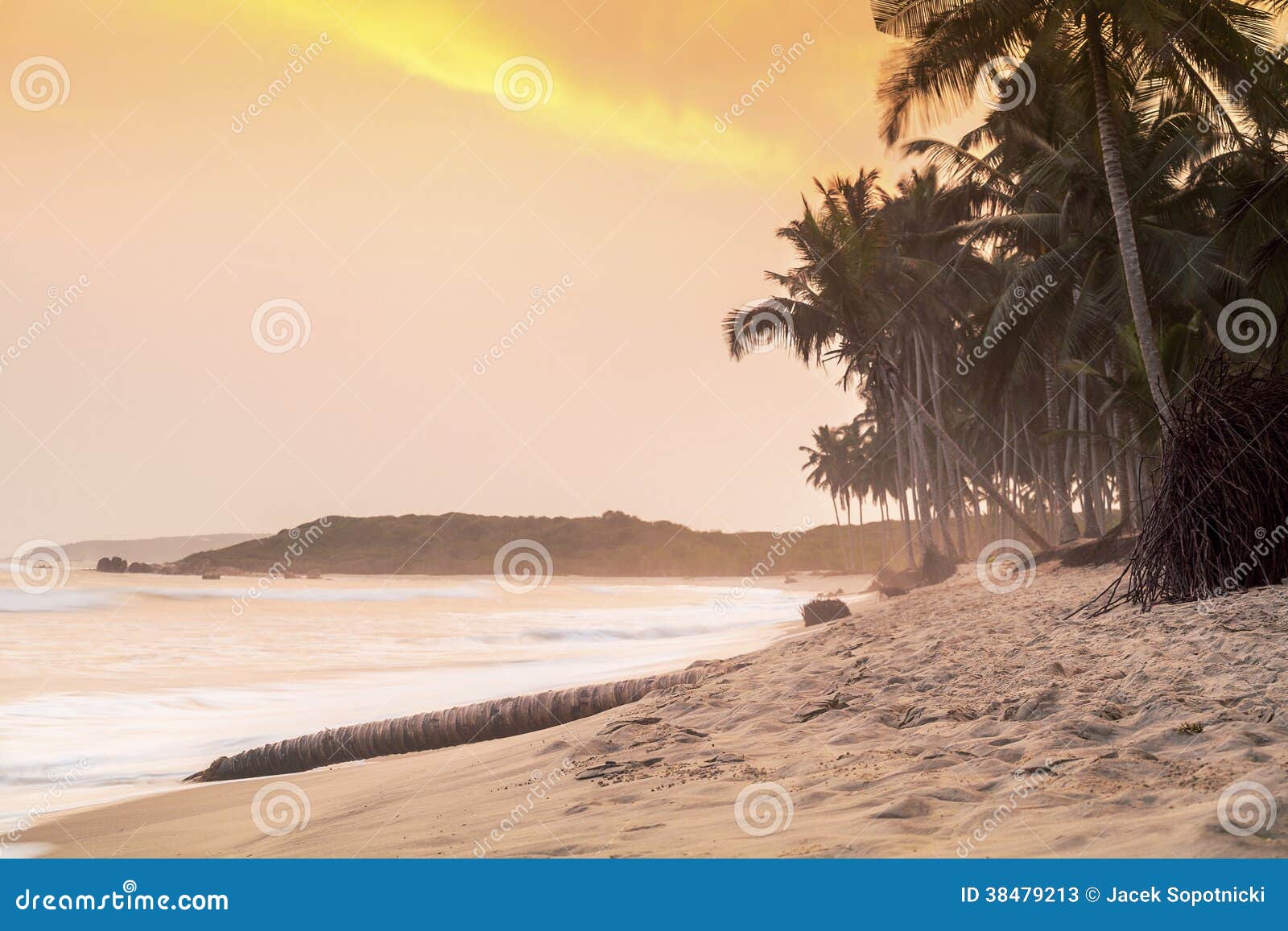 Beautiful Sunset on a Paradise Beach Stock Image - Image of orange ...