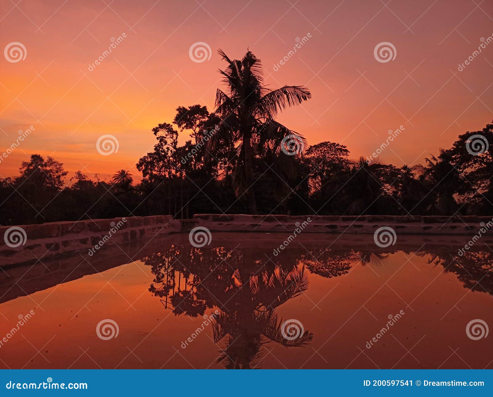 Beautiful Sunset Reflect on Water Stock Image - Image of morning, night ...