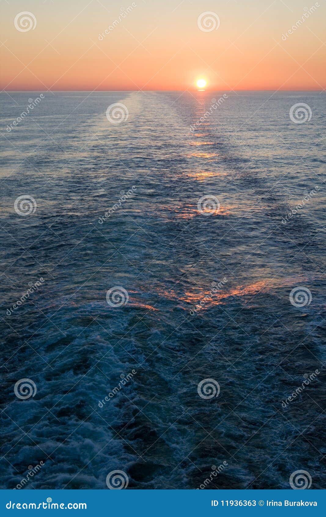 Beautiful Sunset in the Sea Stock Image - Image of rippled, weather ...