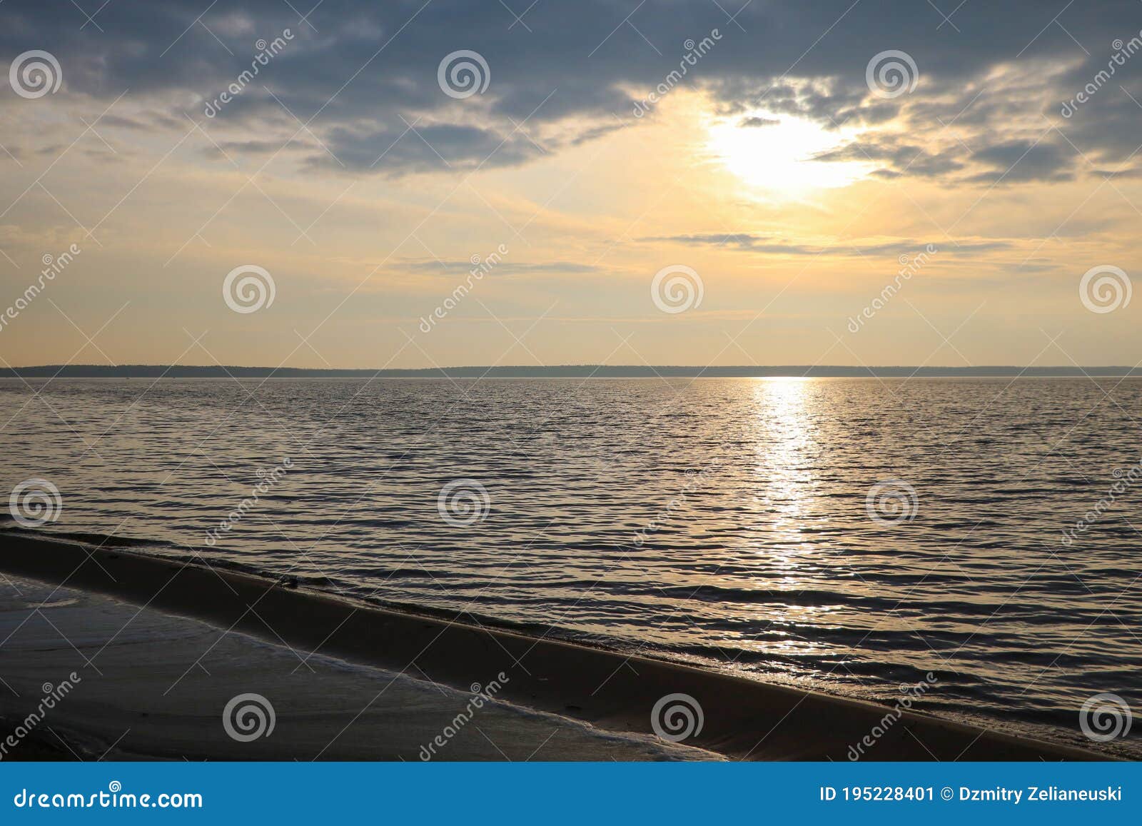 Beautiful Sunset by the Sea. Dark Sky Stock Image - Image of twilight ...