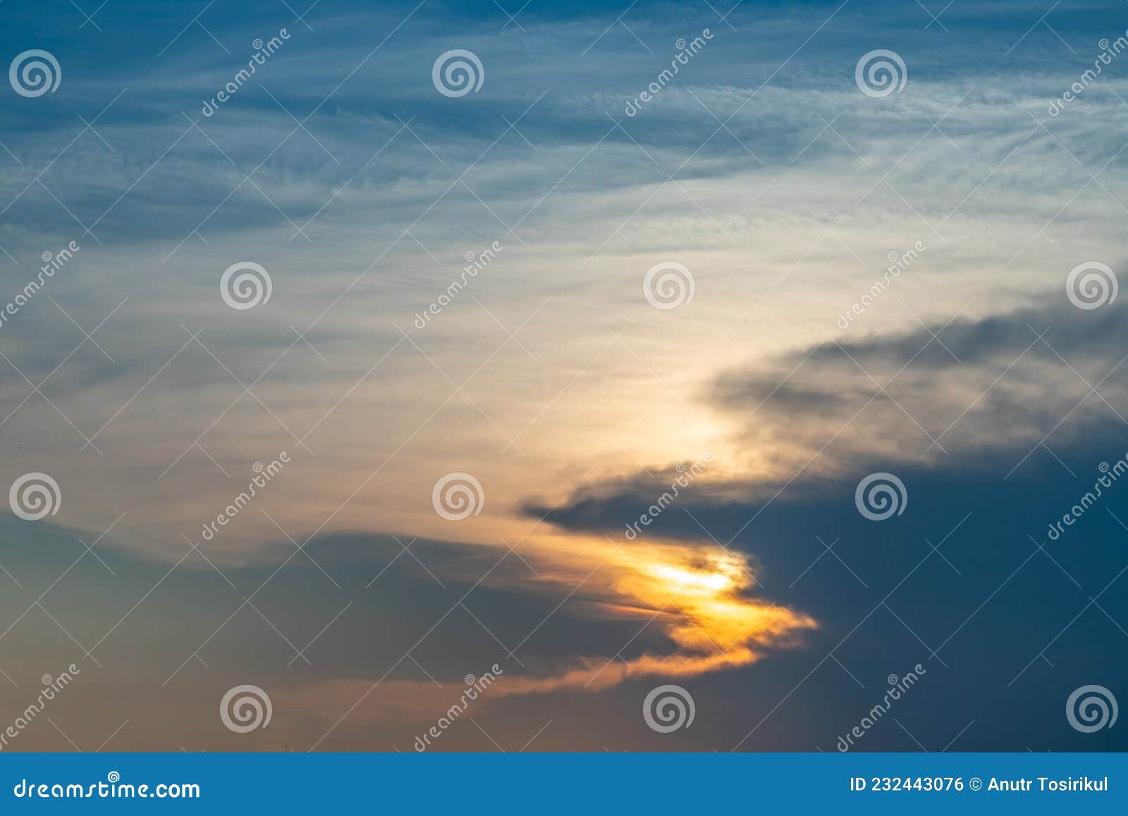 Beautiful Sunset Sky Above Clouds with Dramatic Light Stock Photo ...