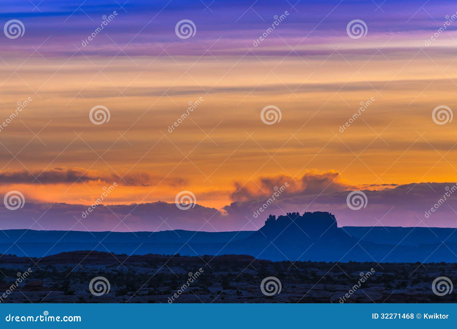 Beautiful Sunset Sky in Needles District Stock Photo - Image of arid ...