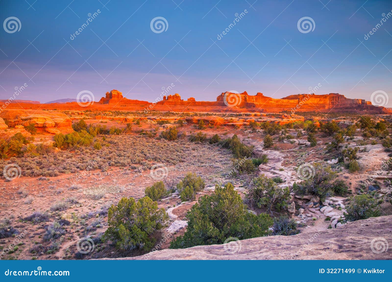 Beautiful Sunset Sky in Needles District Stock Image - Image of dawn ...