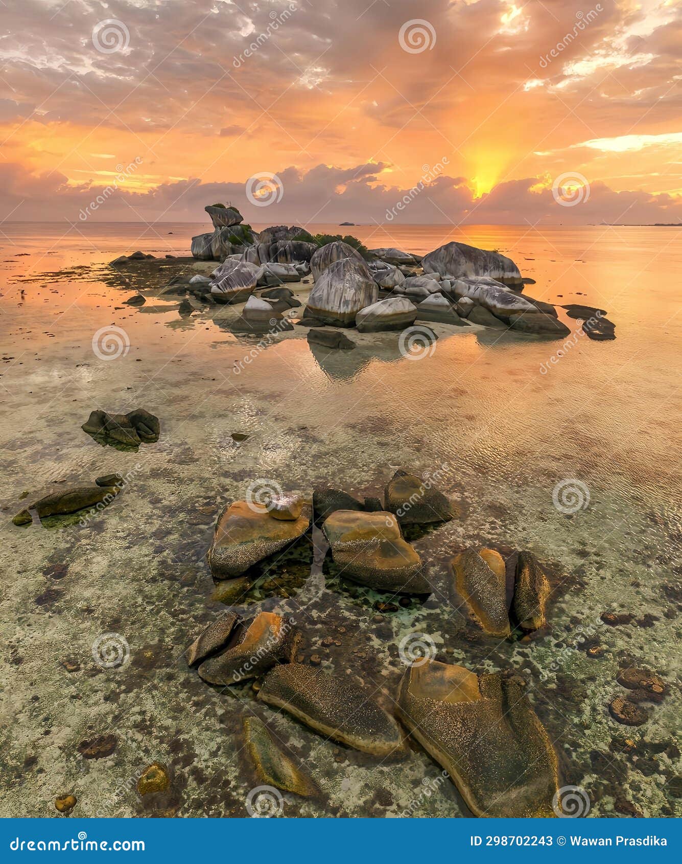 Beautiful Sunset Surrounded by Rocks Stock Image - Image of rock ...