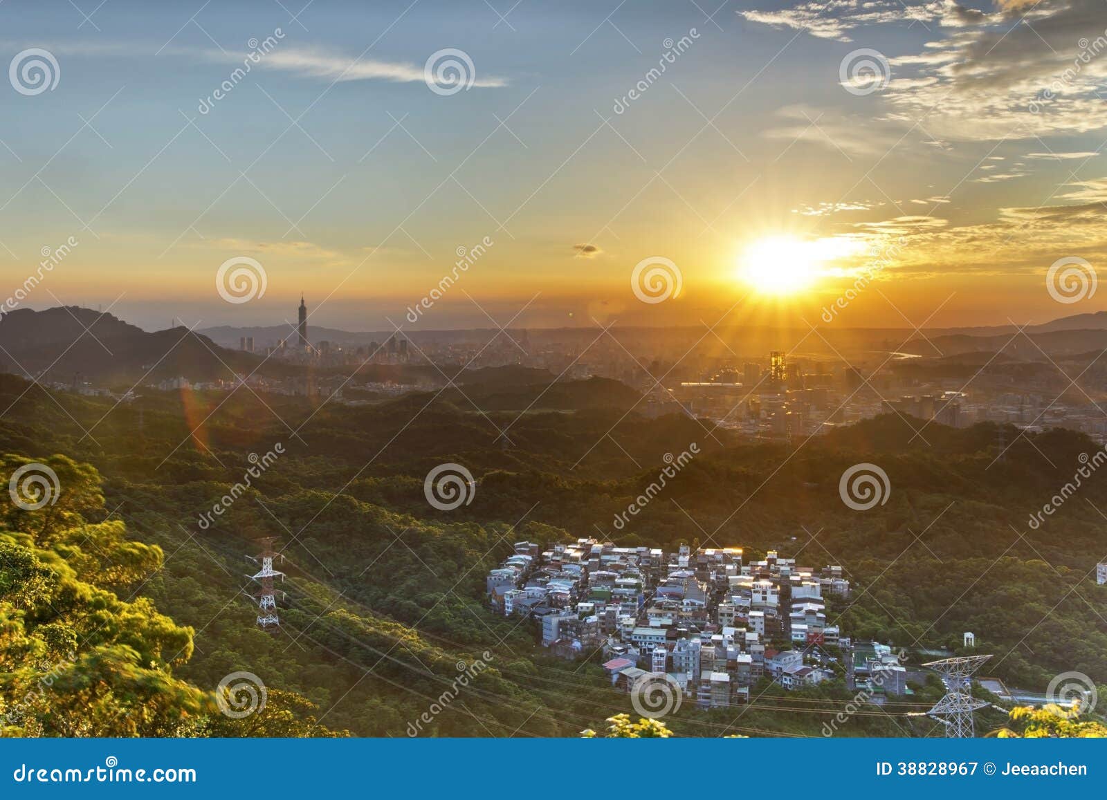 Beautiful sunset in Taipei stock image. Image of dusk - 38828967