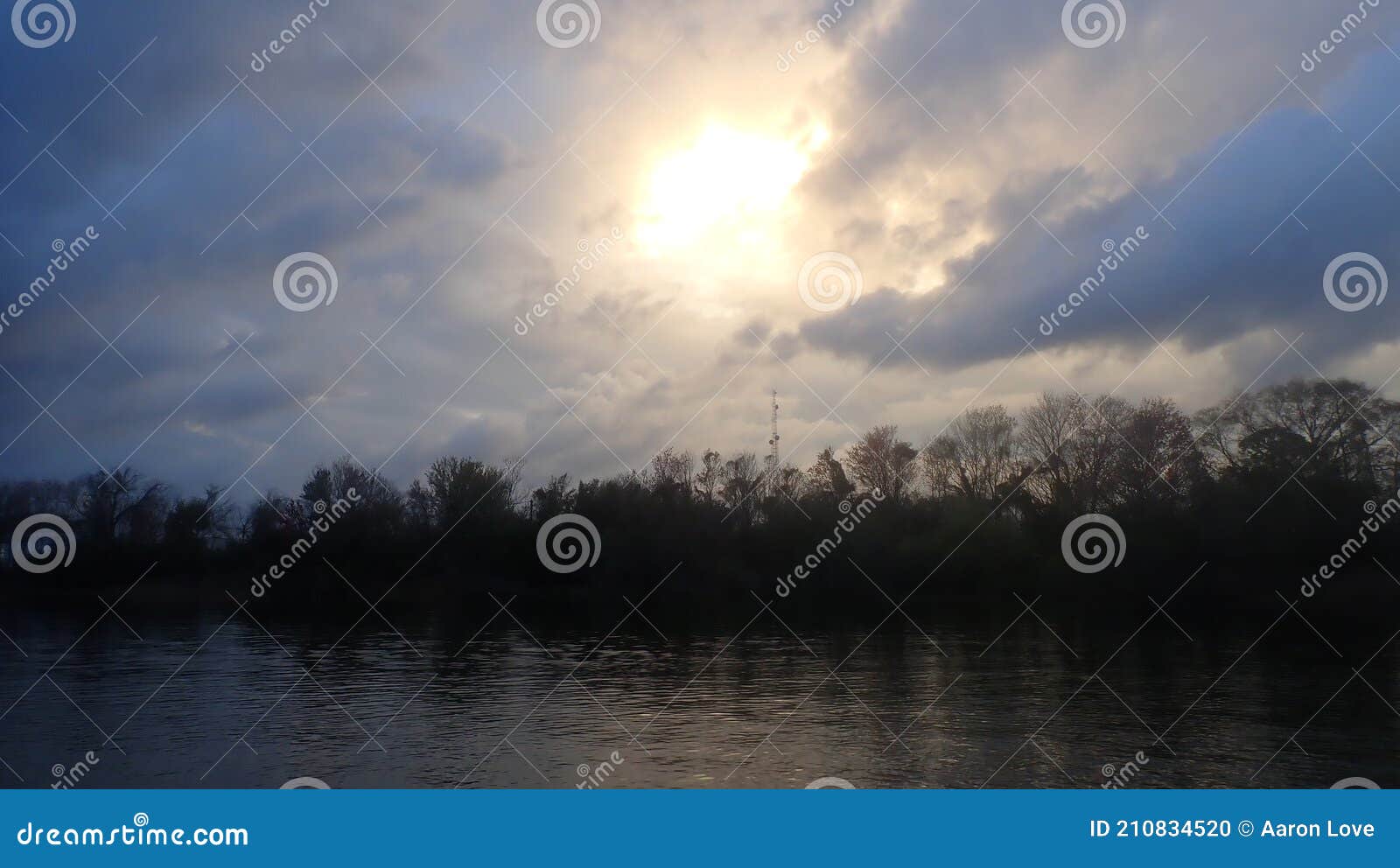 Beautiful Sunset on the Water Stock Photo - Image of evening, sunrise ...