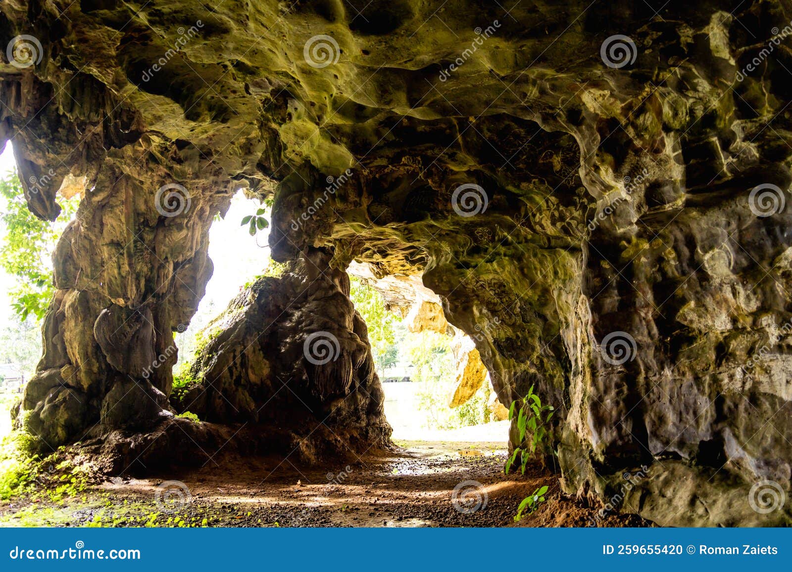 Beautiful Texture of Dark Stone Background in the Cave Stock Photo ...
