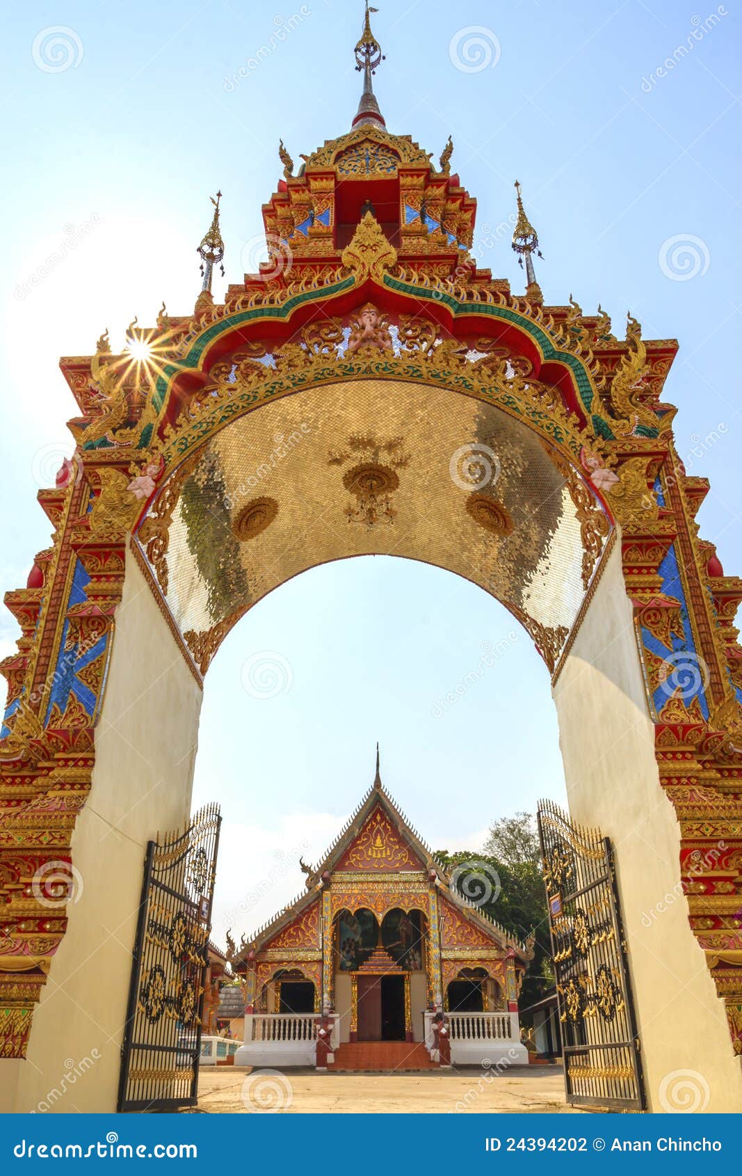 Beautiful Thai Temple Gate. Stock Photo - Image of monument, buddhism ...