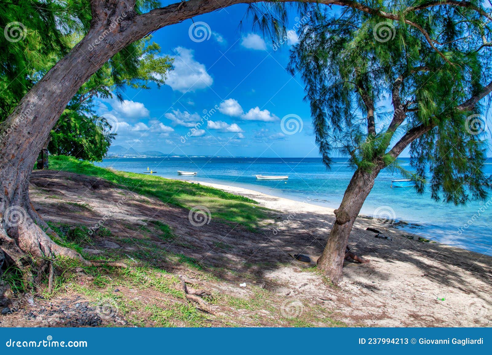 Beautiful Tropical Island Beach with Sun Stock Image - Image of ...